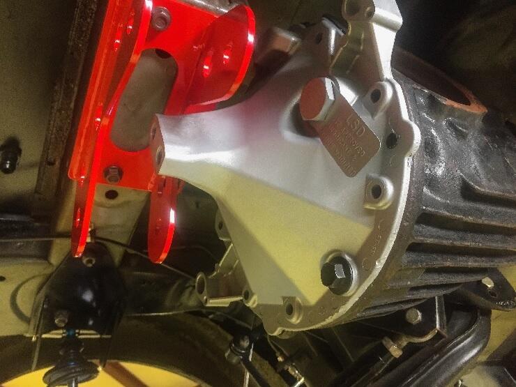 GForce GTO10325D 04-06 GTO Heavy Duty Dual Bushing Diff Mount