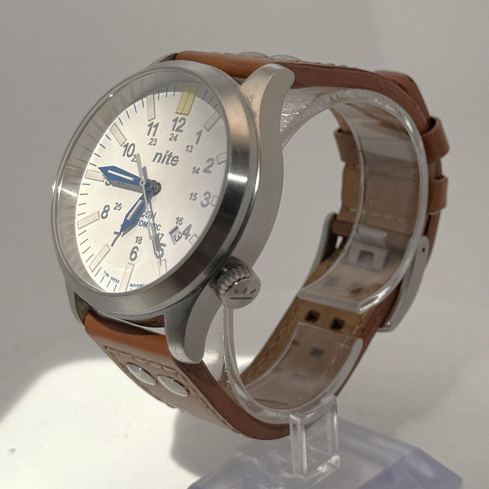 Nite Icon 100m White