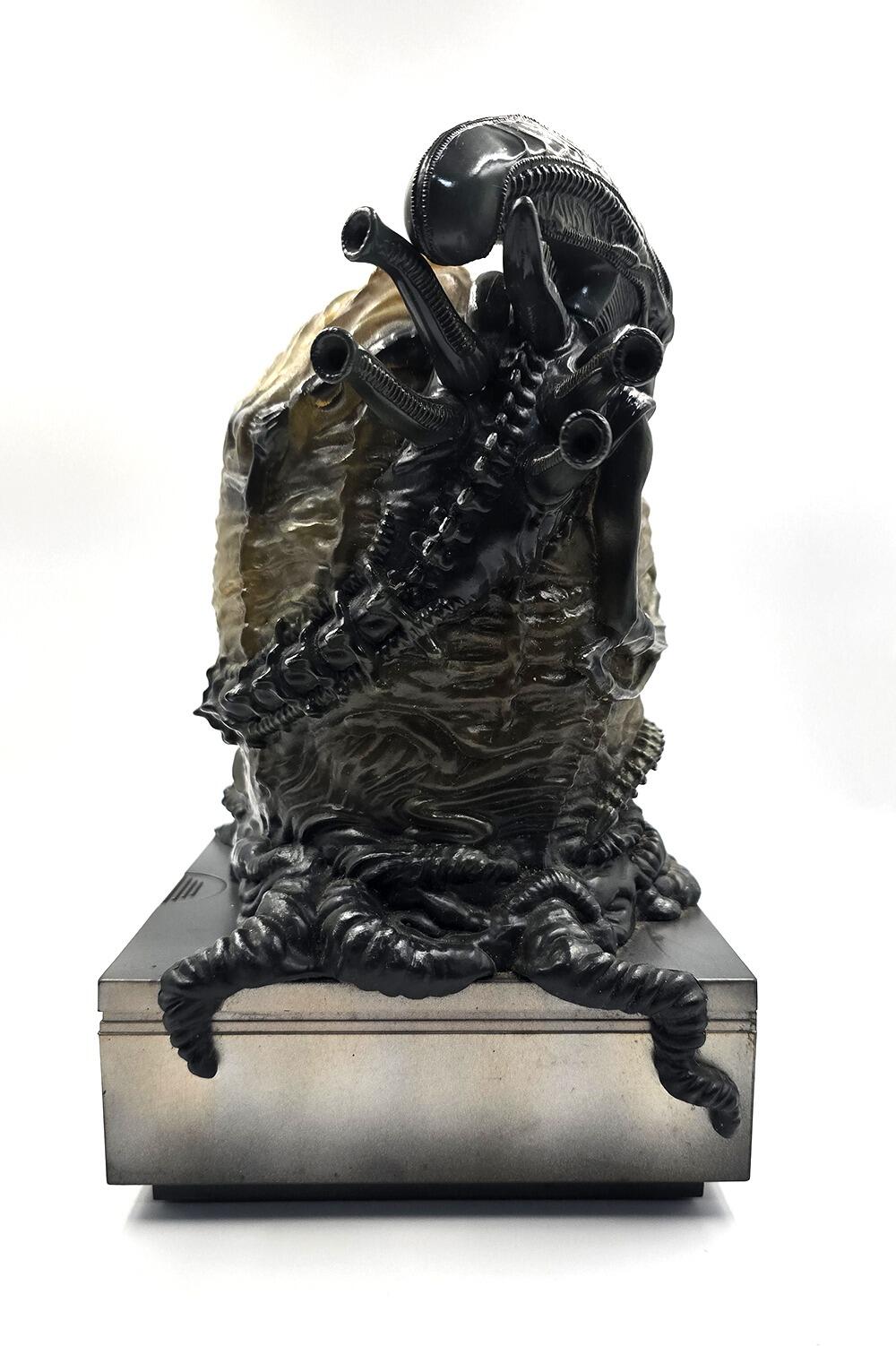 Alien Anthology - Limited Edition Illuminated Egg Statue - (No outer ...