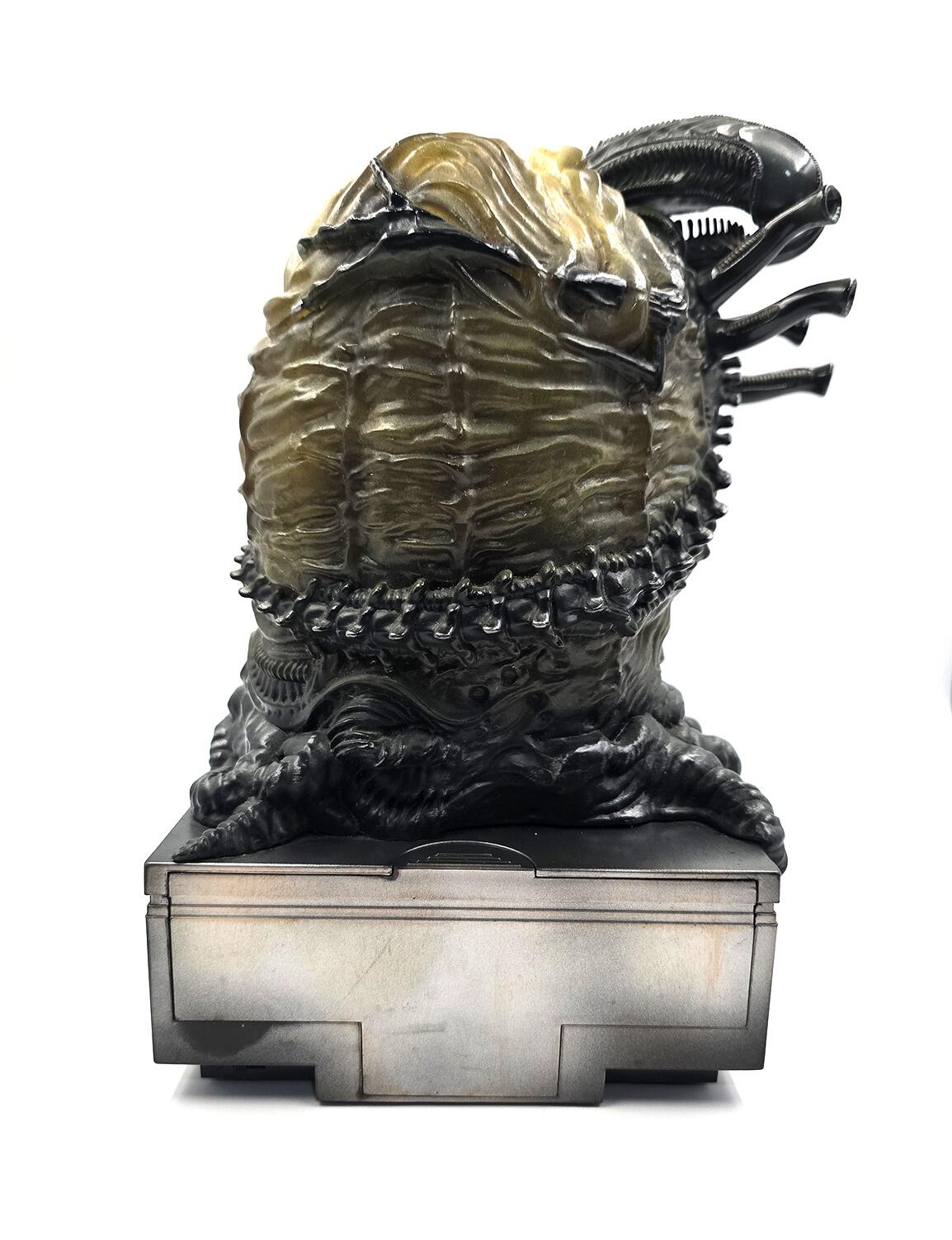 Alien Anthology - Limited Edition Illuminated Egg Statue - (No outer ...
