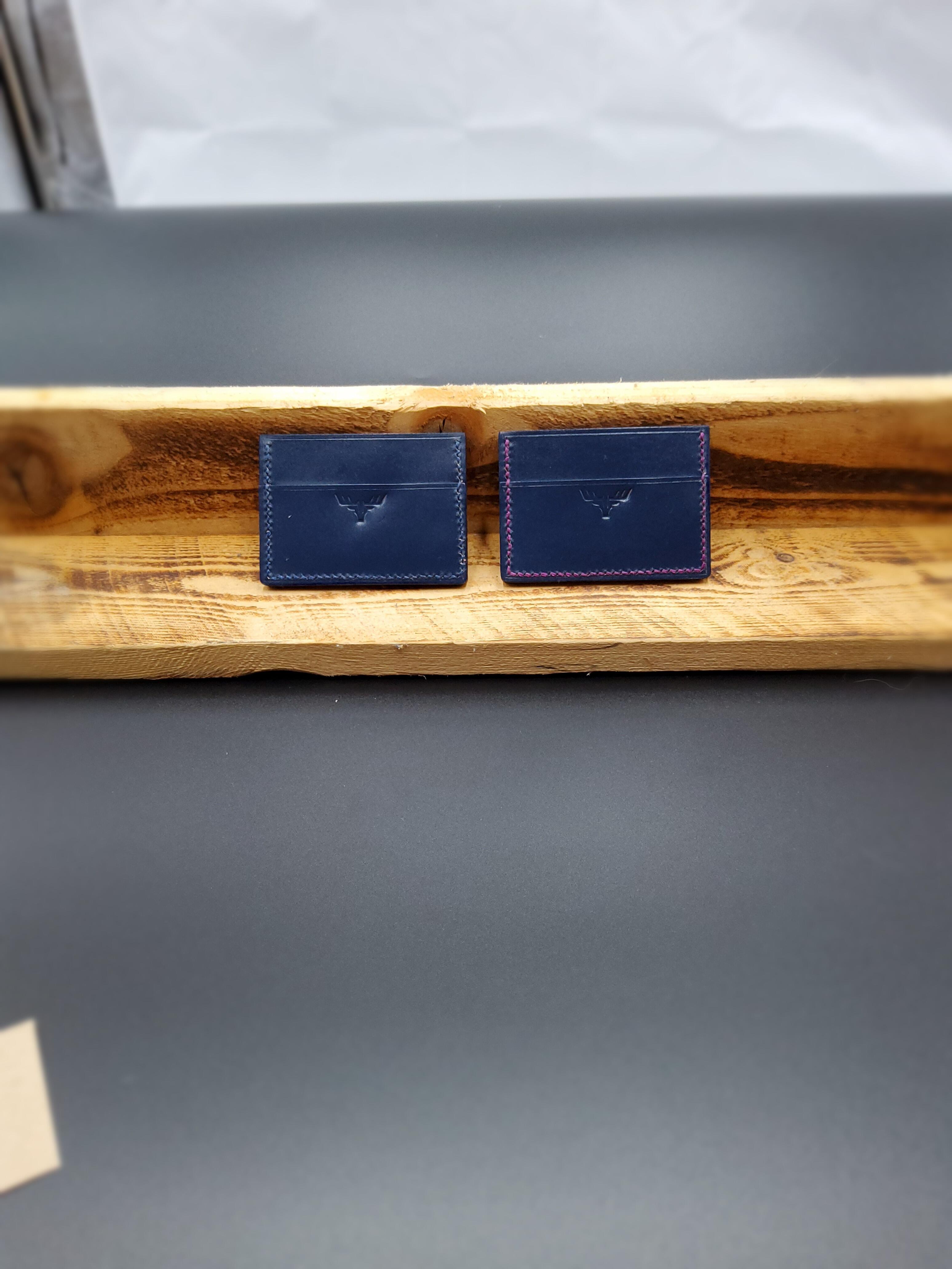 Smart Square card holder