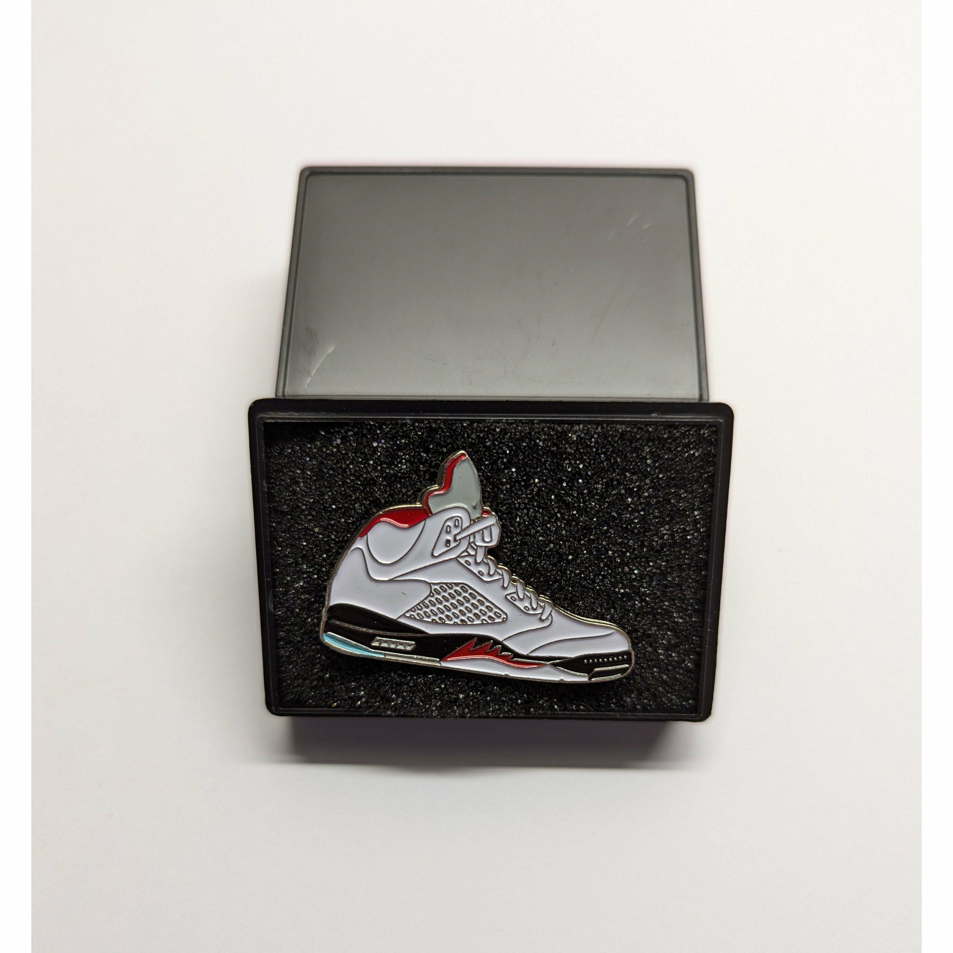 Enamel Sneaker Pin - J5 (White/Fire Red)