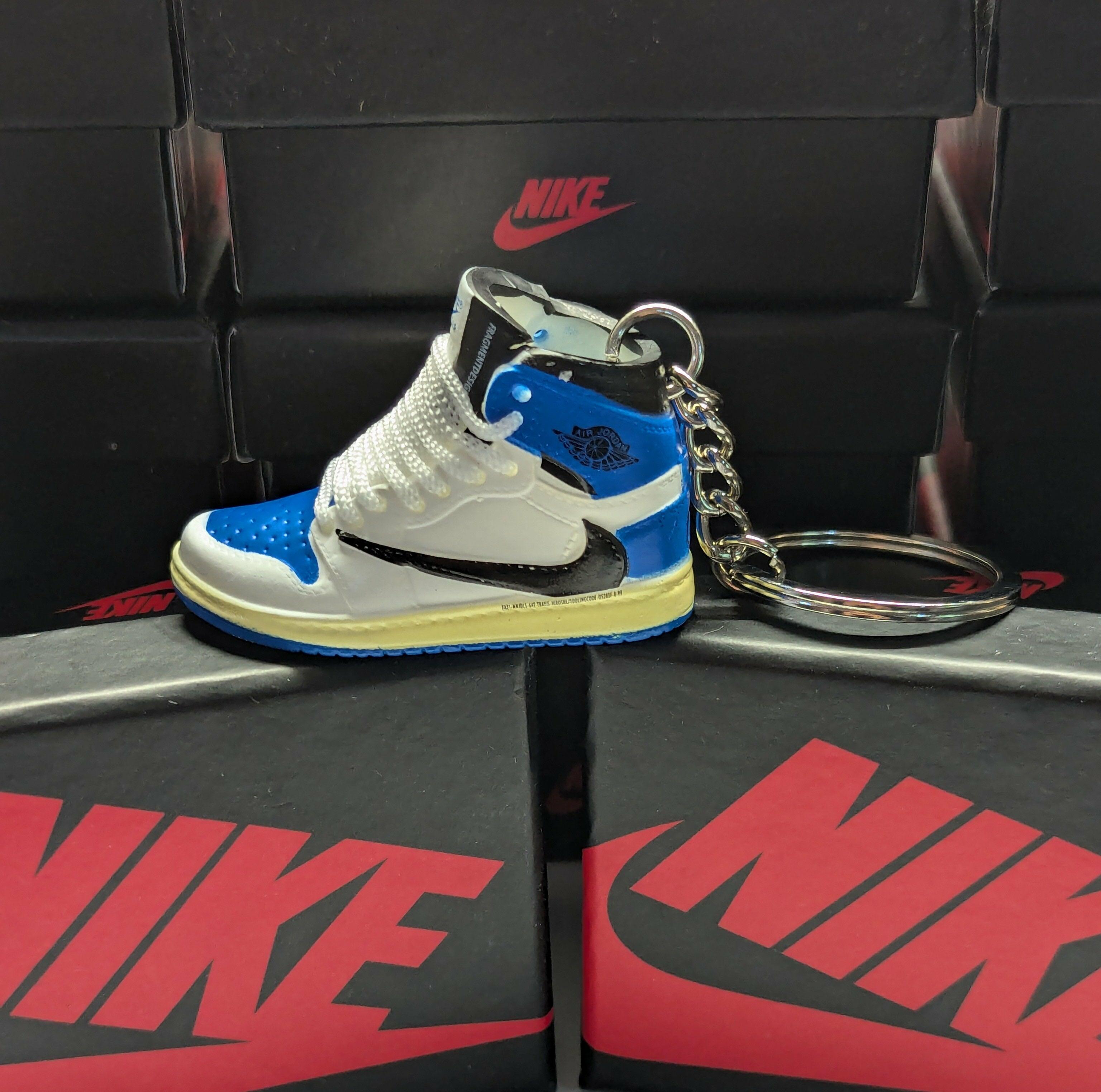 3D Mini Sneaker Keychain - J1 High (Travis Fragment)