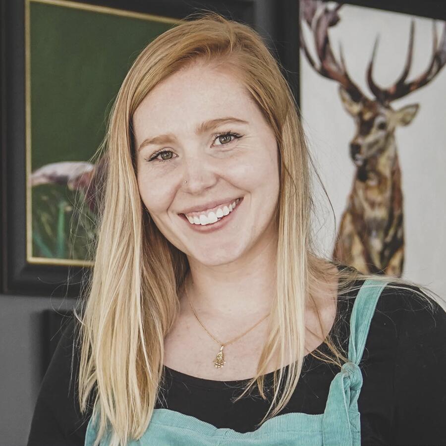 Corinne Young | Landscape & Portrait Artist