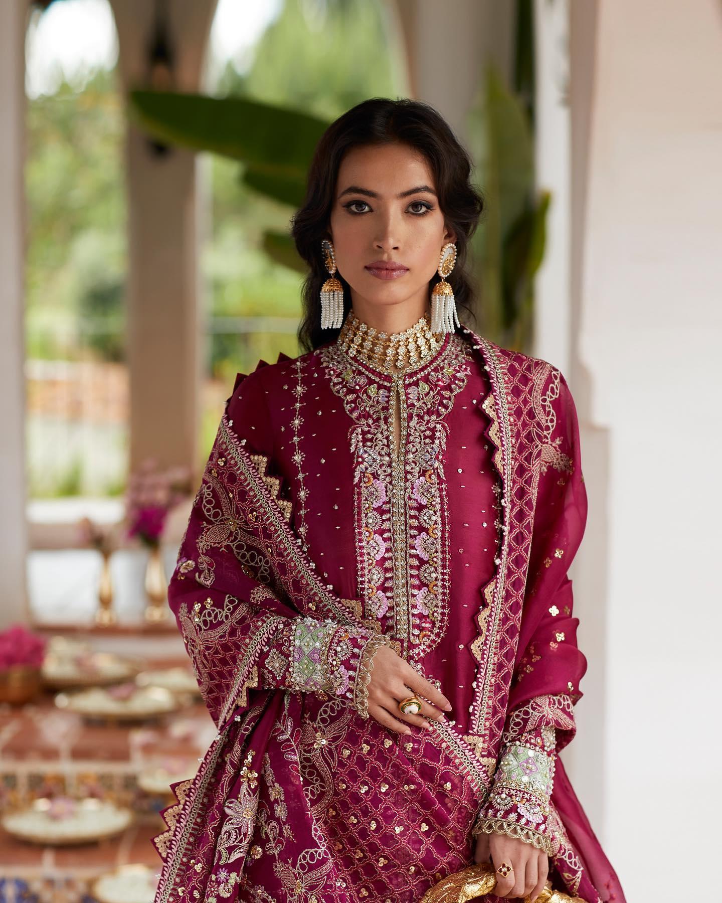 Zaib Suffuse Freeshia Luxury Formel Wedding Embroidered Collection
