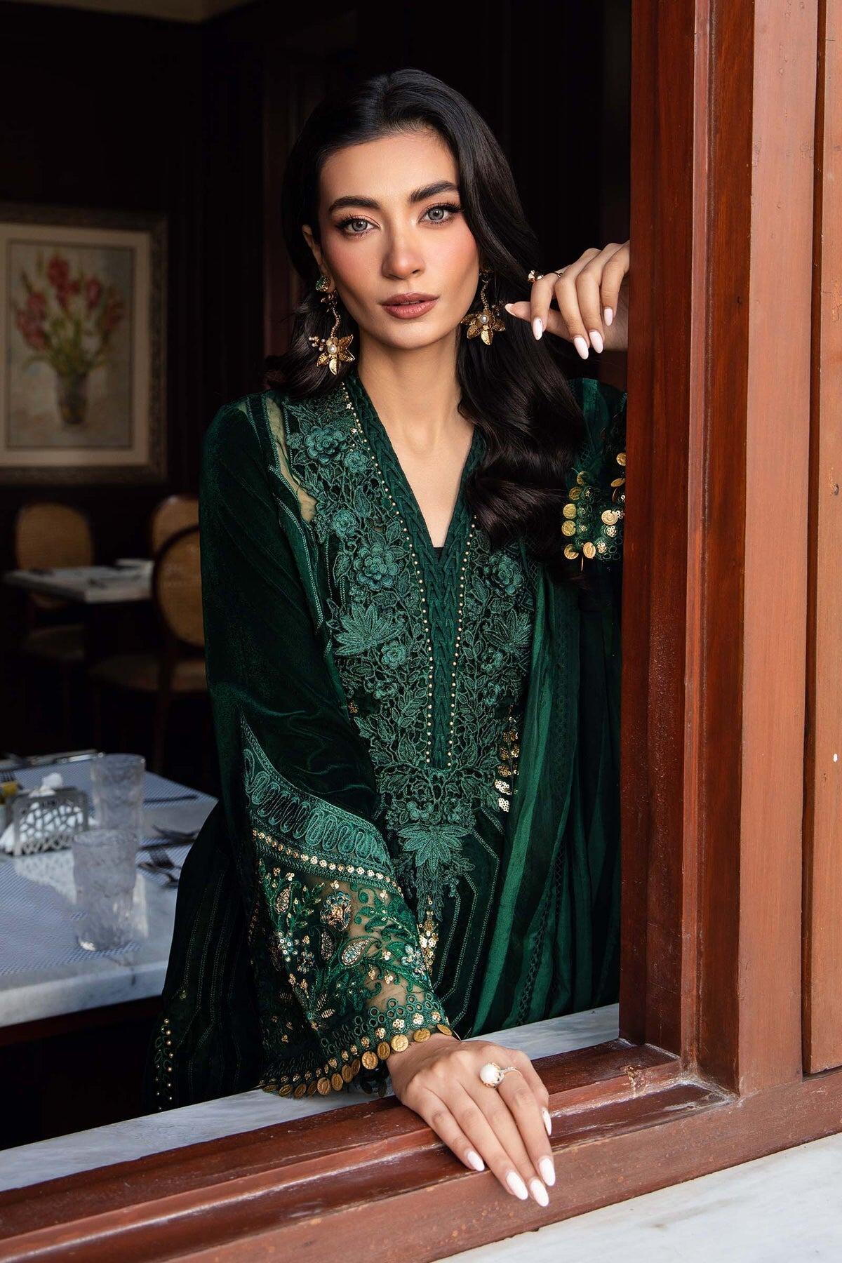 DL-1212 Maria B Embroidered Velvet Suit Maria B Luxe Formel Collection