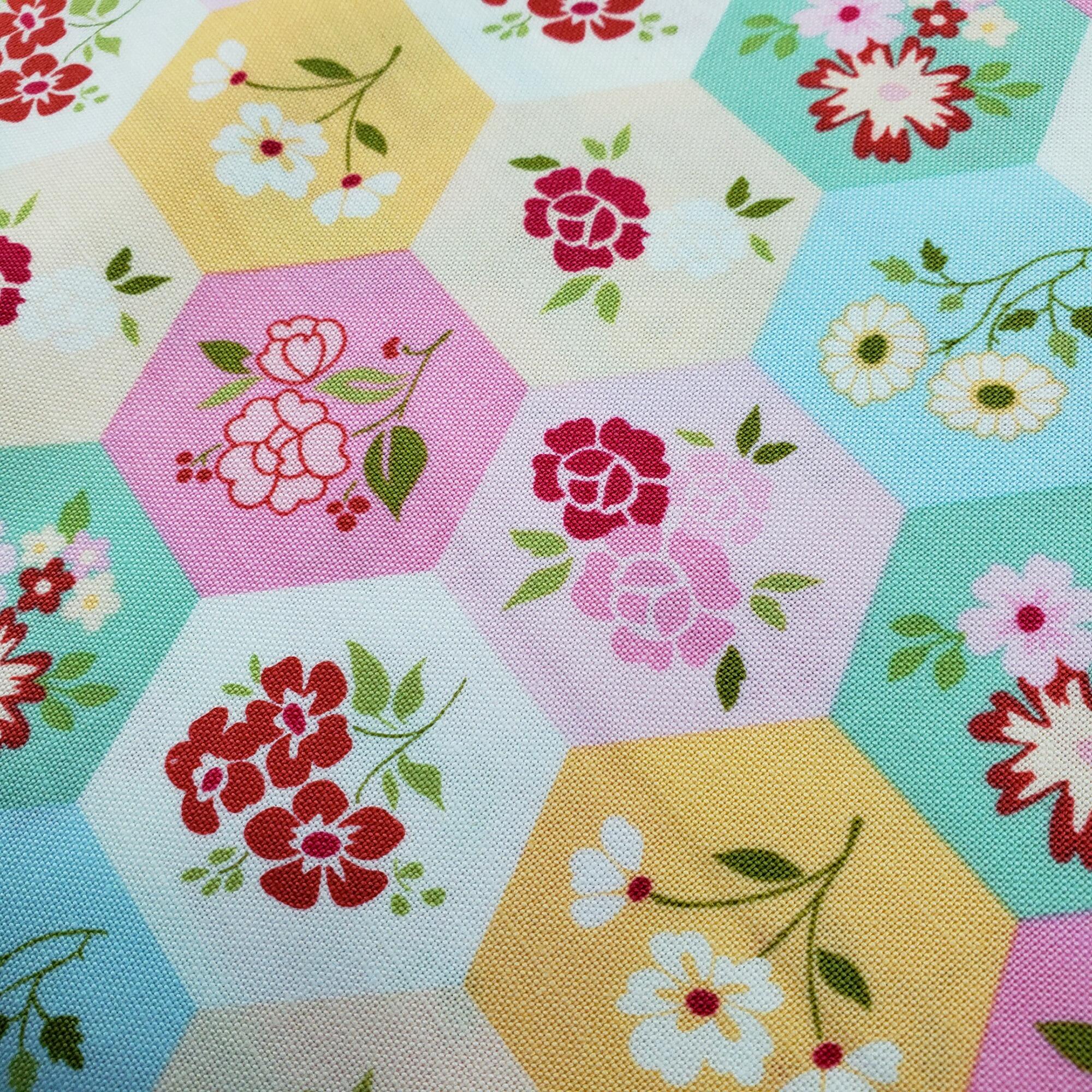 Poppie Cotton Rosy Cheeks 100% cotton floral, kitsh vintage style fabric