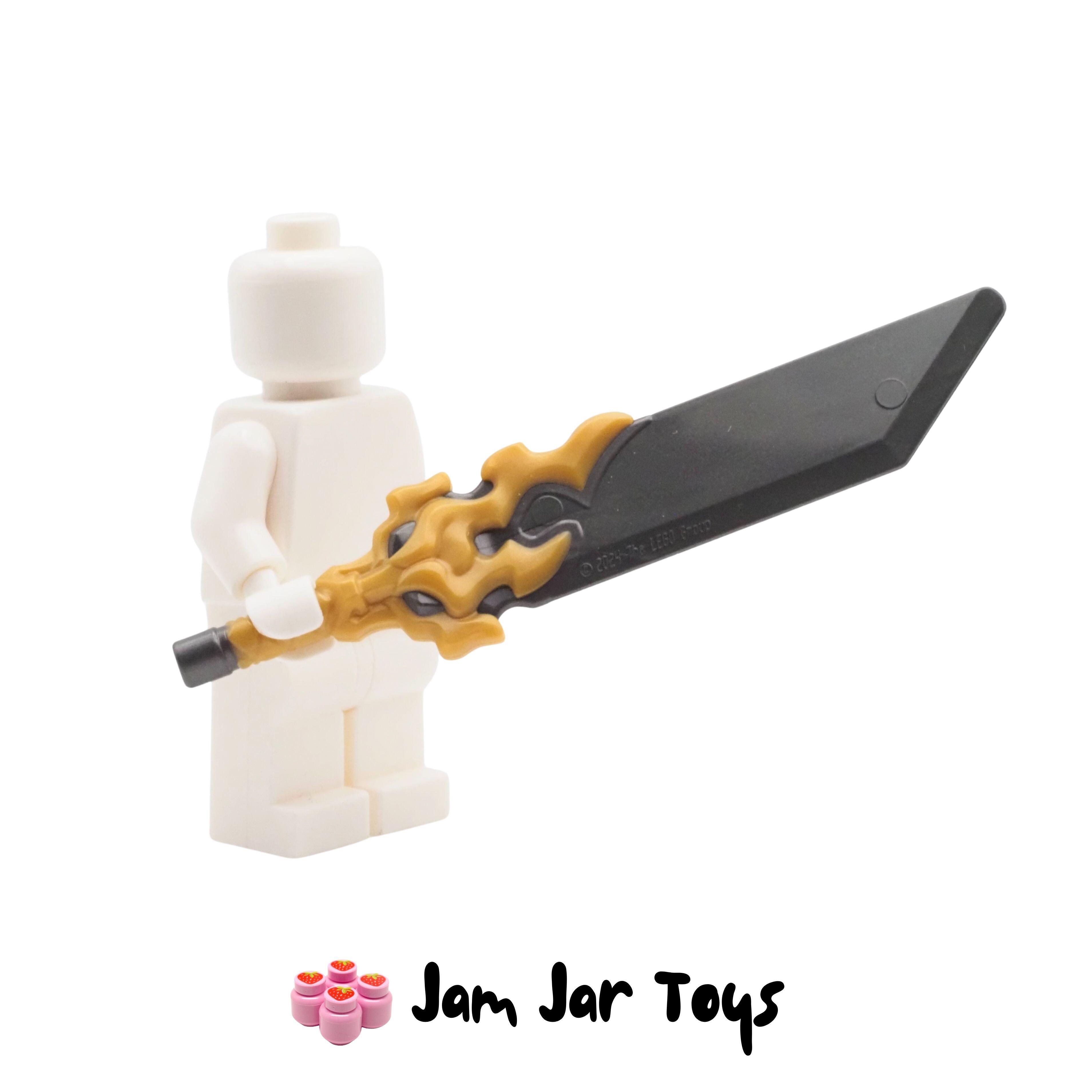 LEGO Broad Sword – Pearl Gold Hilt & Pearl Titanium Blade (W193)