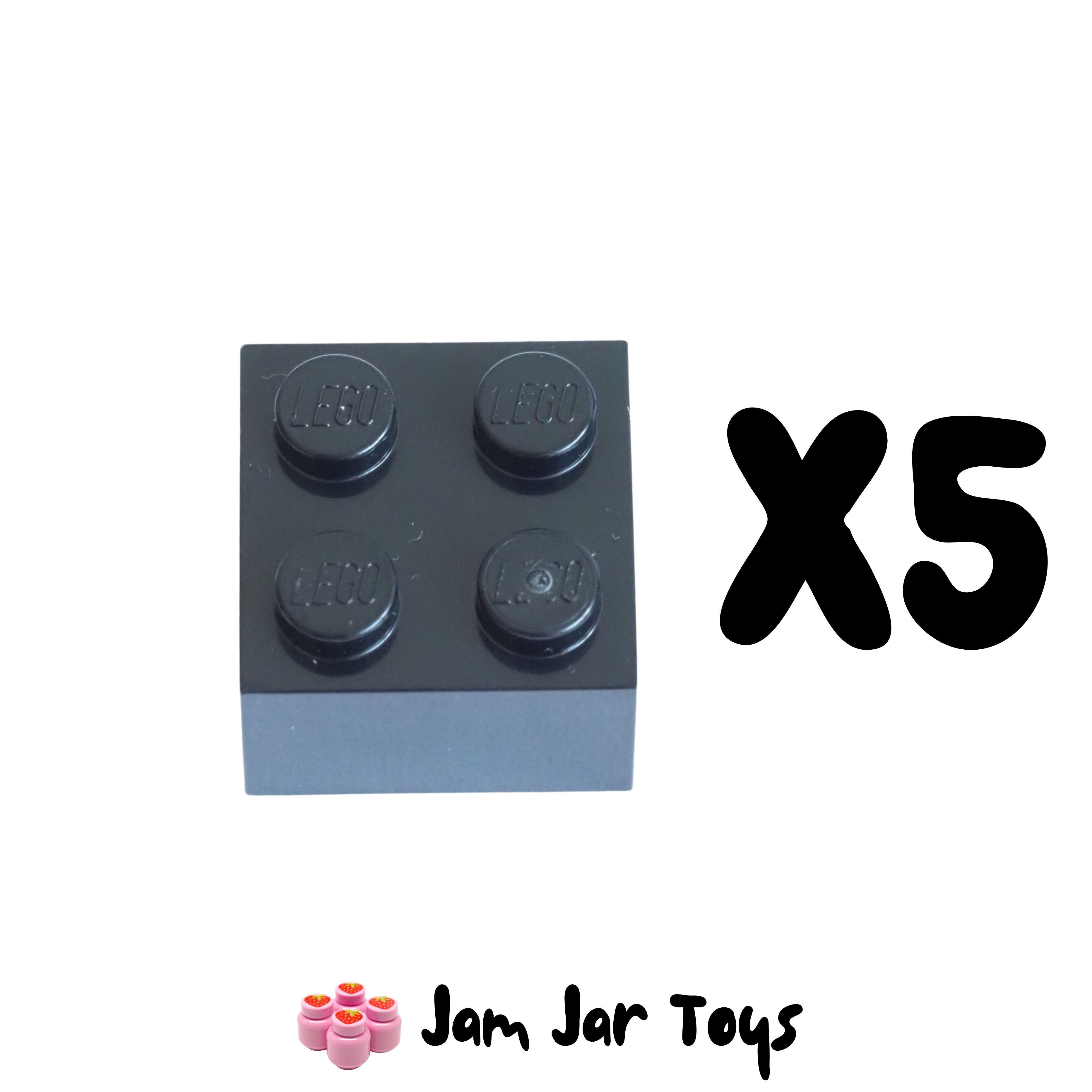LEGO Five Black Bricks 2 x 2. BK4