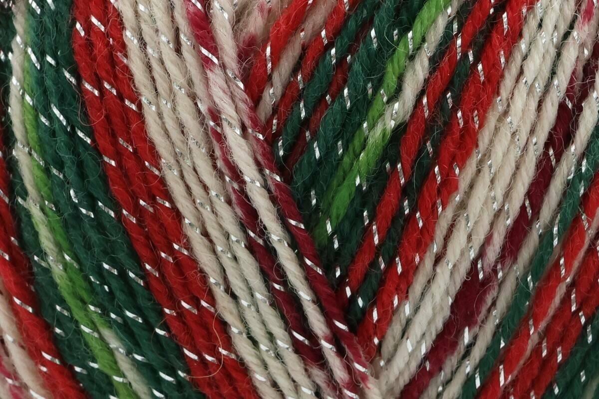 Le Letty Christmas Shawl kit- Stylecraft Head over Heels Festive Yarn ...