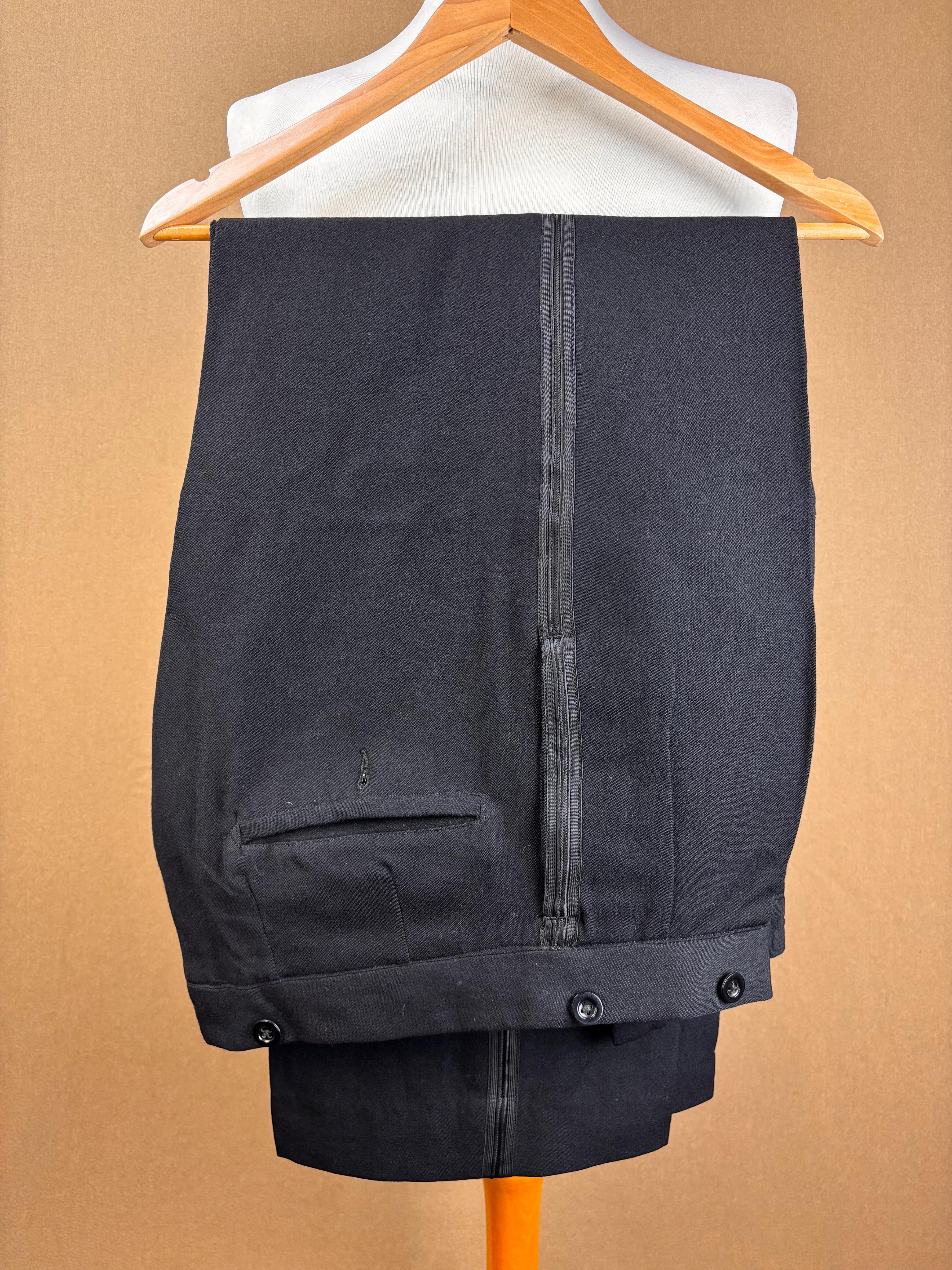 608 1940’s CC41 barathea dinner trousers size 34 short