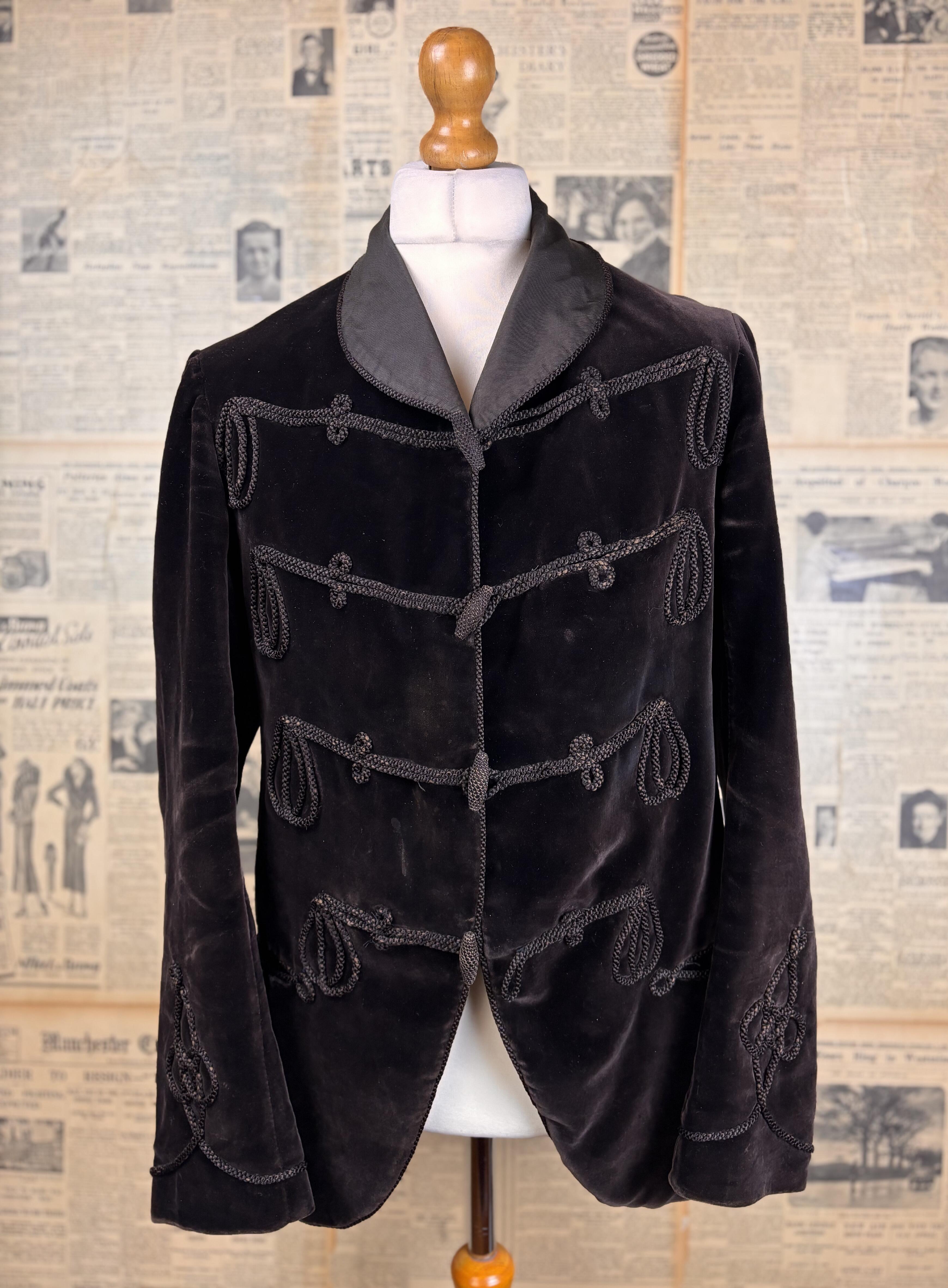 Victorian / Edwardian bespoke silk velvet smoking jacket and waistcoat ...