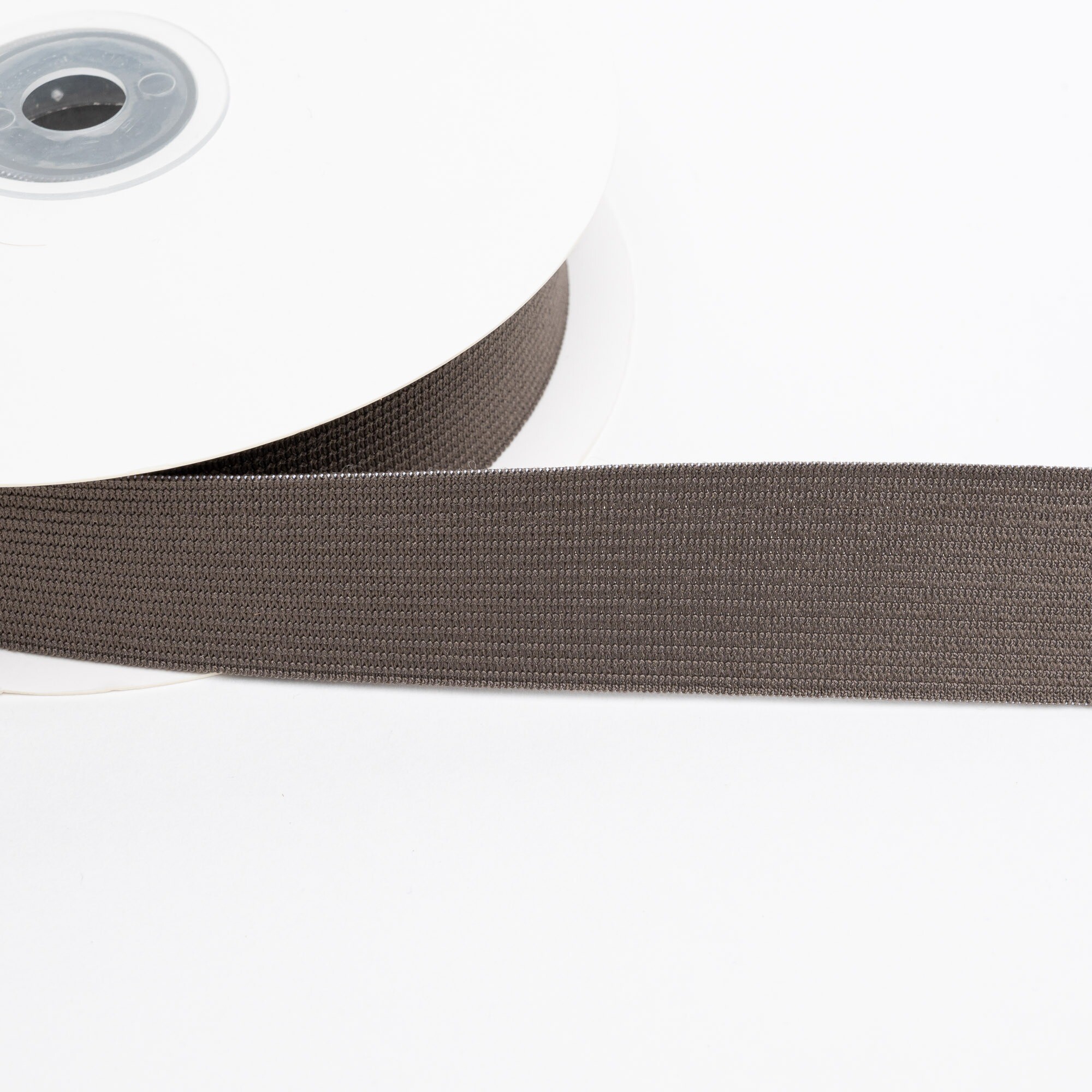 Coloured Elastic 25mm x 10m ELA25C