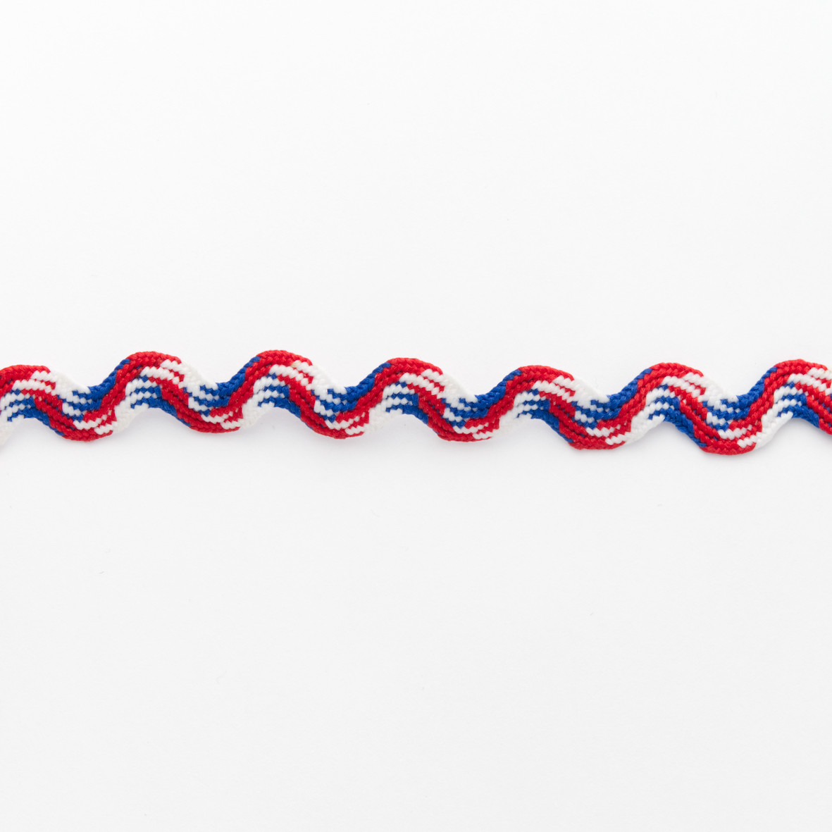 Ric Rac Braid 7mm x 50 Metre Card 651C