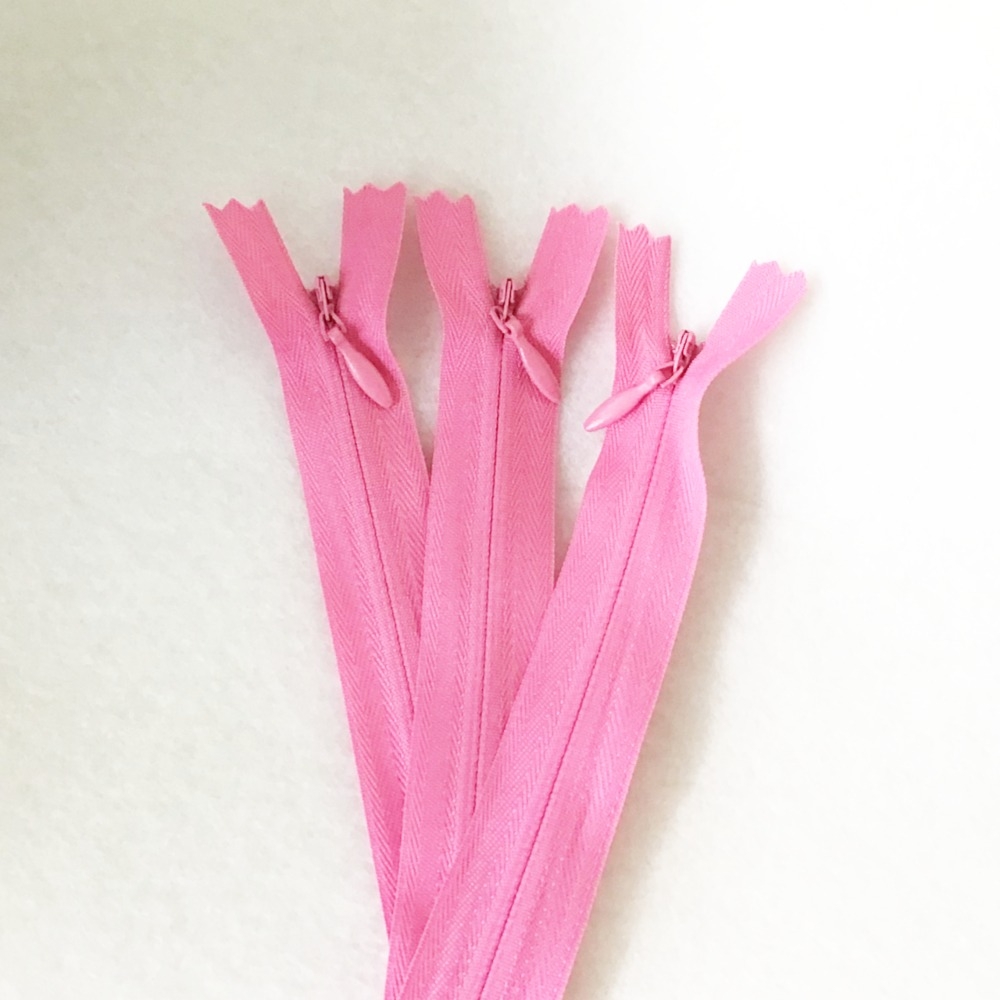 Invisible/Concealed 23cm Zip Fastener Clearance Bubblegum Pink 3CC23CLR
