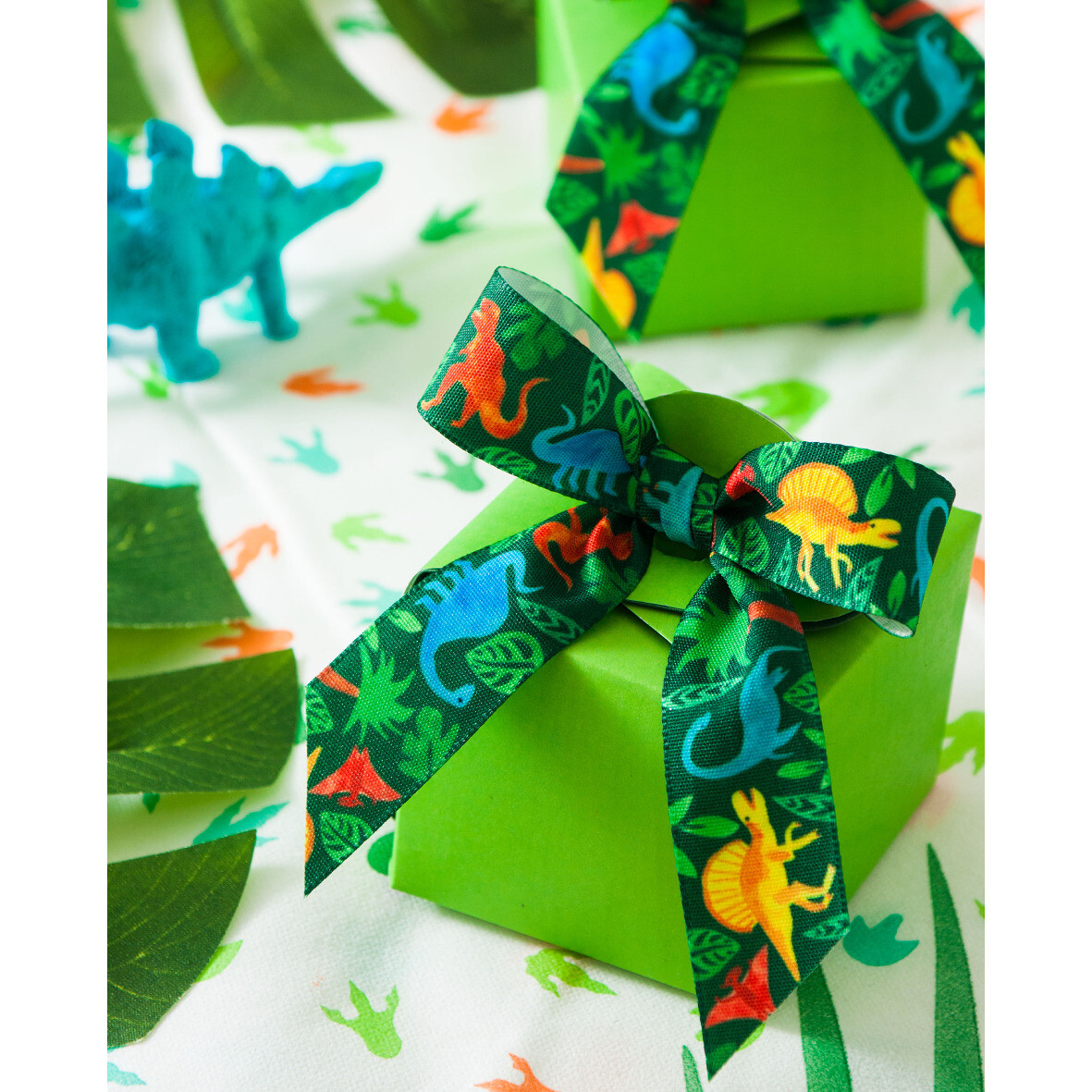 Berisfords 80889 Dinosaurs 25mm