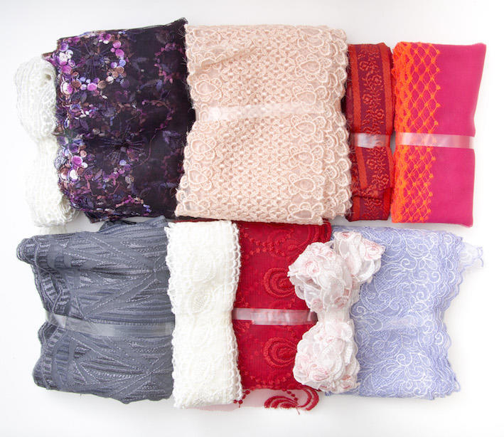 50 x 2m Mixed Embroidered Lace Bundles LBE