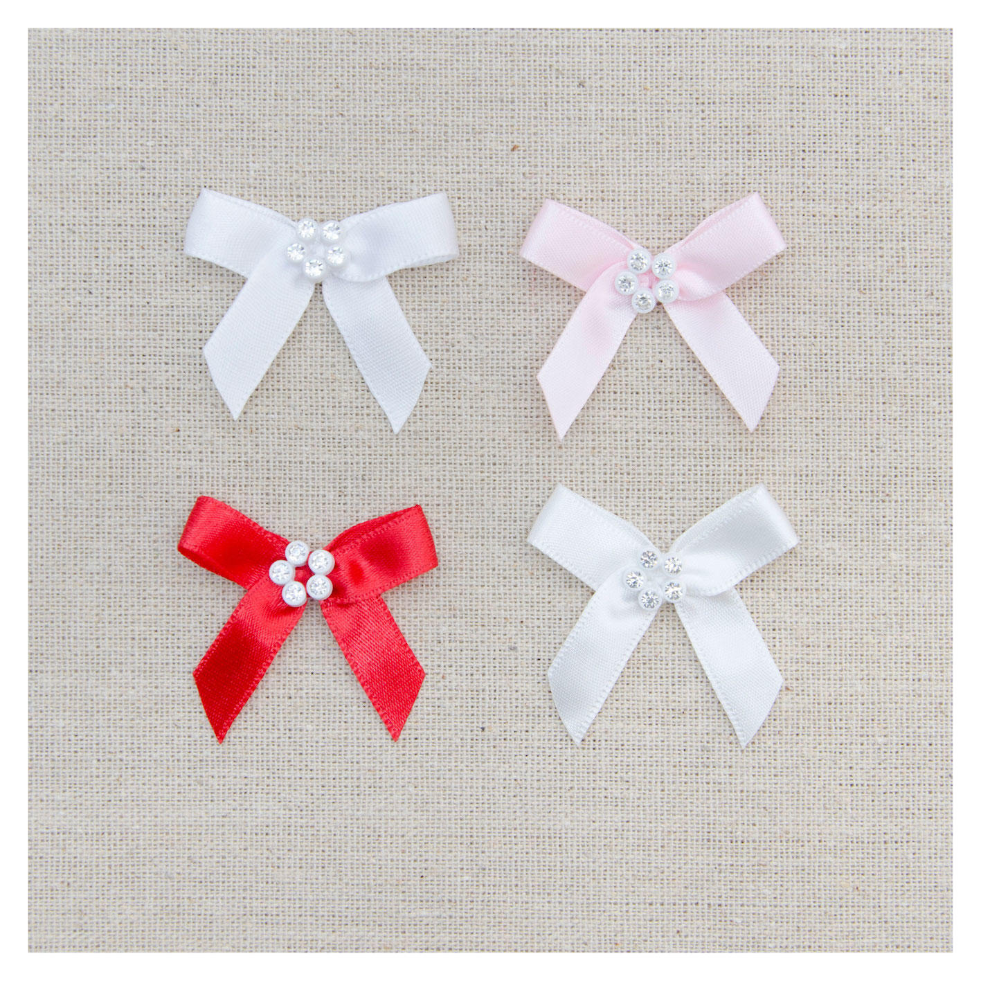 Satin Bow With Diamante Flower 20 Piece Bag 03312