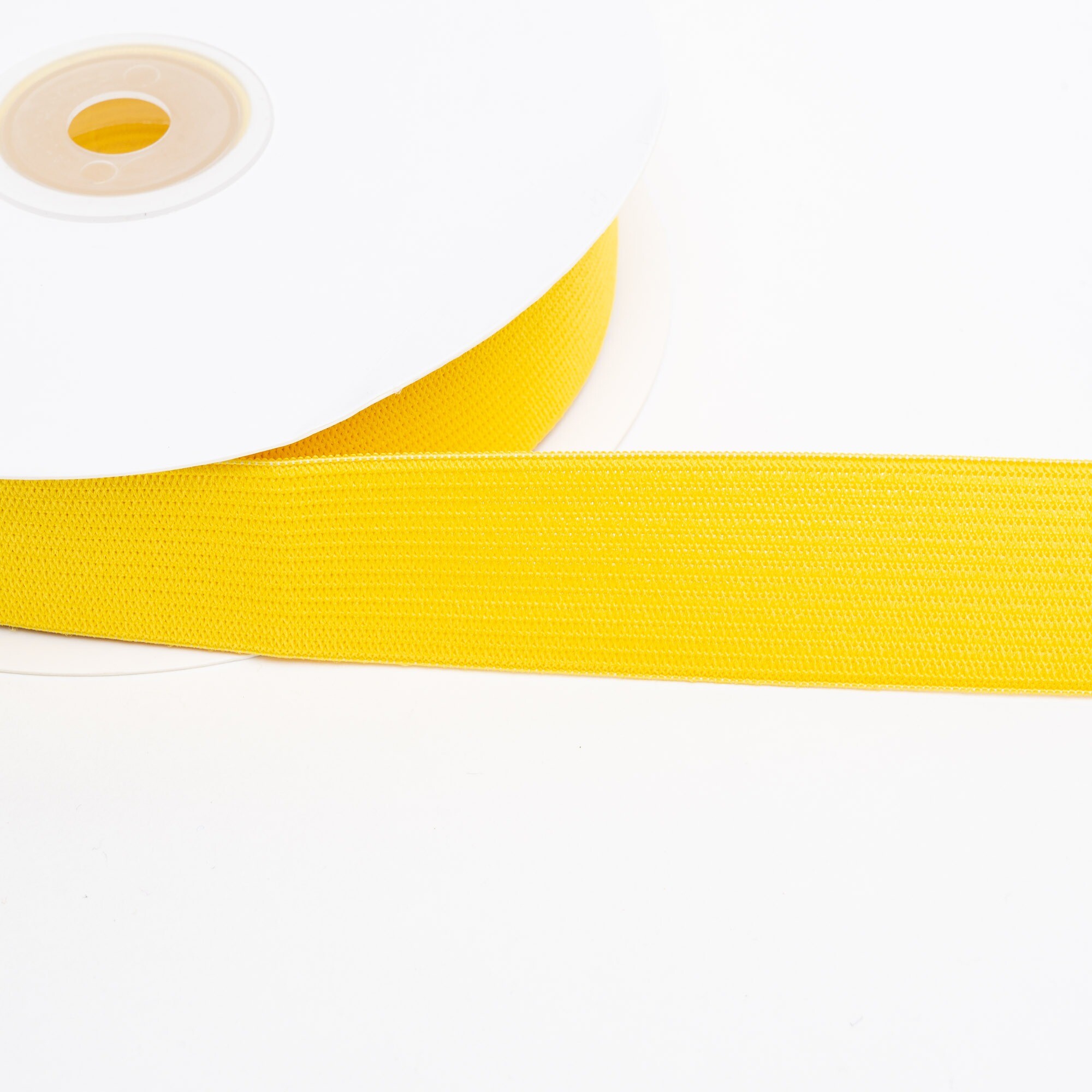 Coloured Elastic 25mm x 10m ELA25C