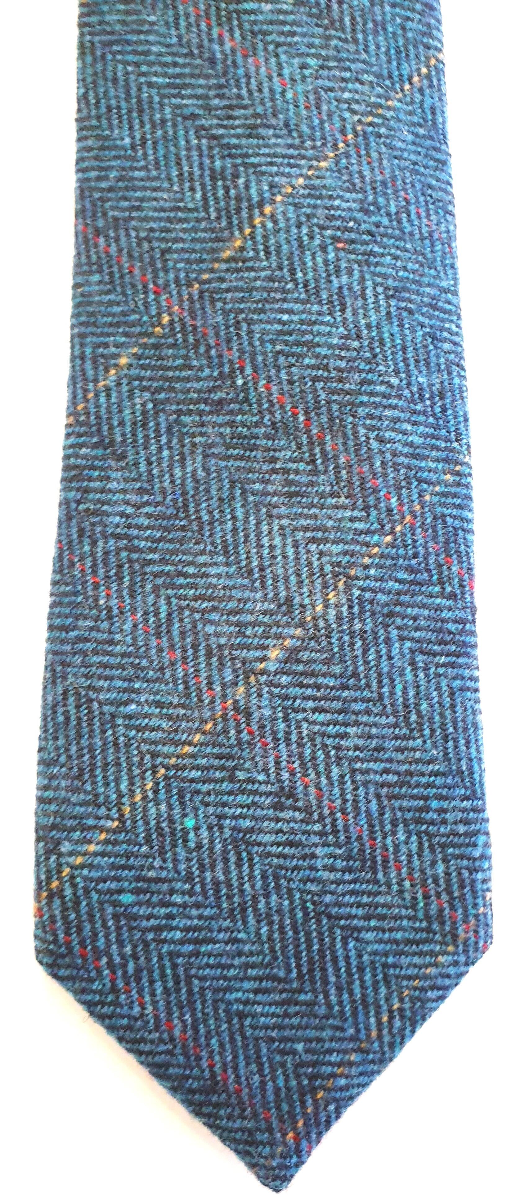 Warm Handle Tie