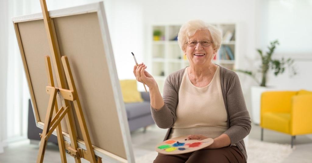 7 great hobbies for older people