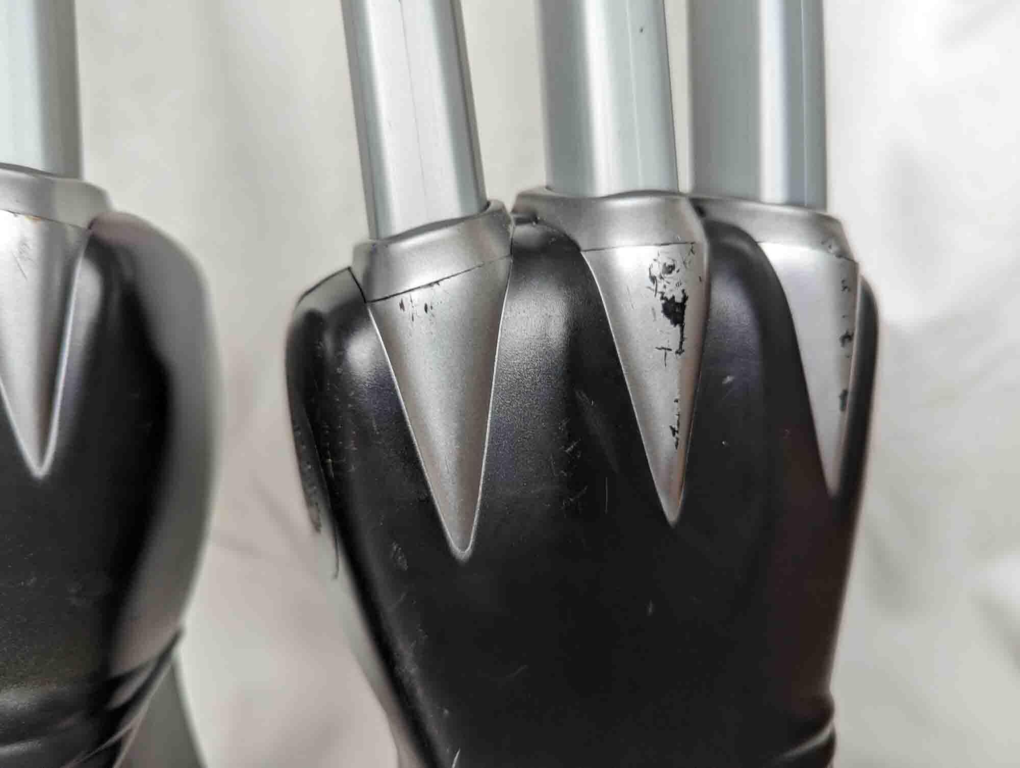 Marvel X-Men Wolverine Claws with Sounds Hasbro 2008