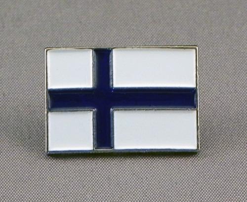 20 X Finland Flag Pin Badges