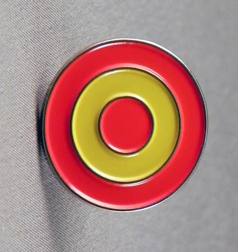 Wholesale 20 x MOD Roundel - Target in Spanish Colours Pin Badge ...