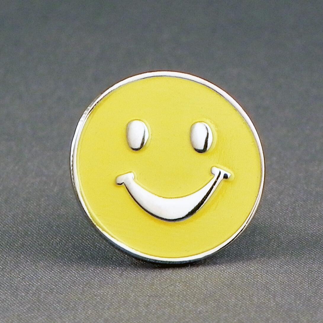 Wholesale 20 x 19mm Yellow Smiling Face Pin Badges | Wholesale Enamel ...