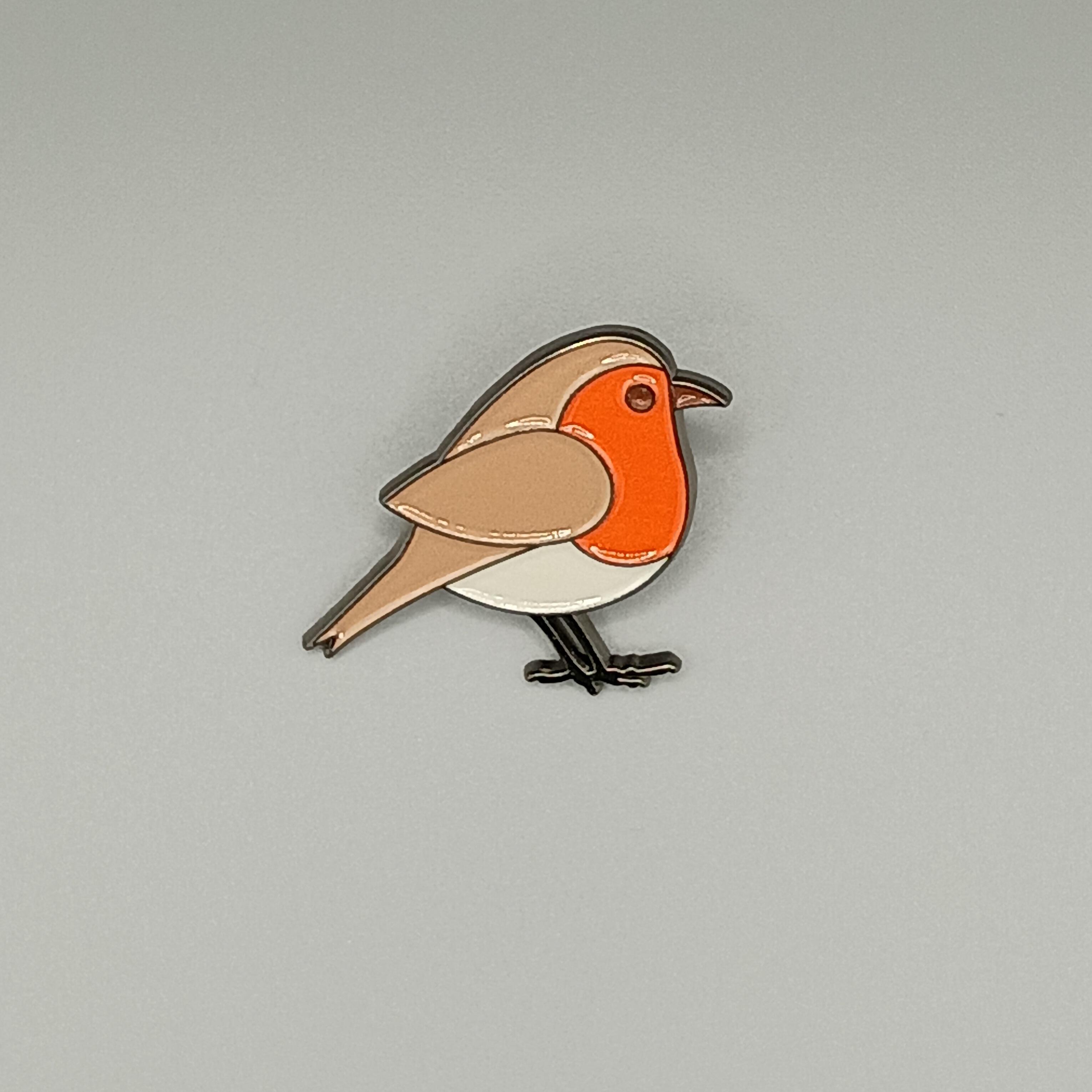 Wholesale 20 x Standing Robin Pin Badge | Wholesale Enamel Pin Badges UK
