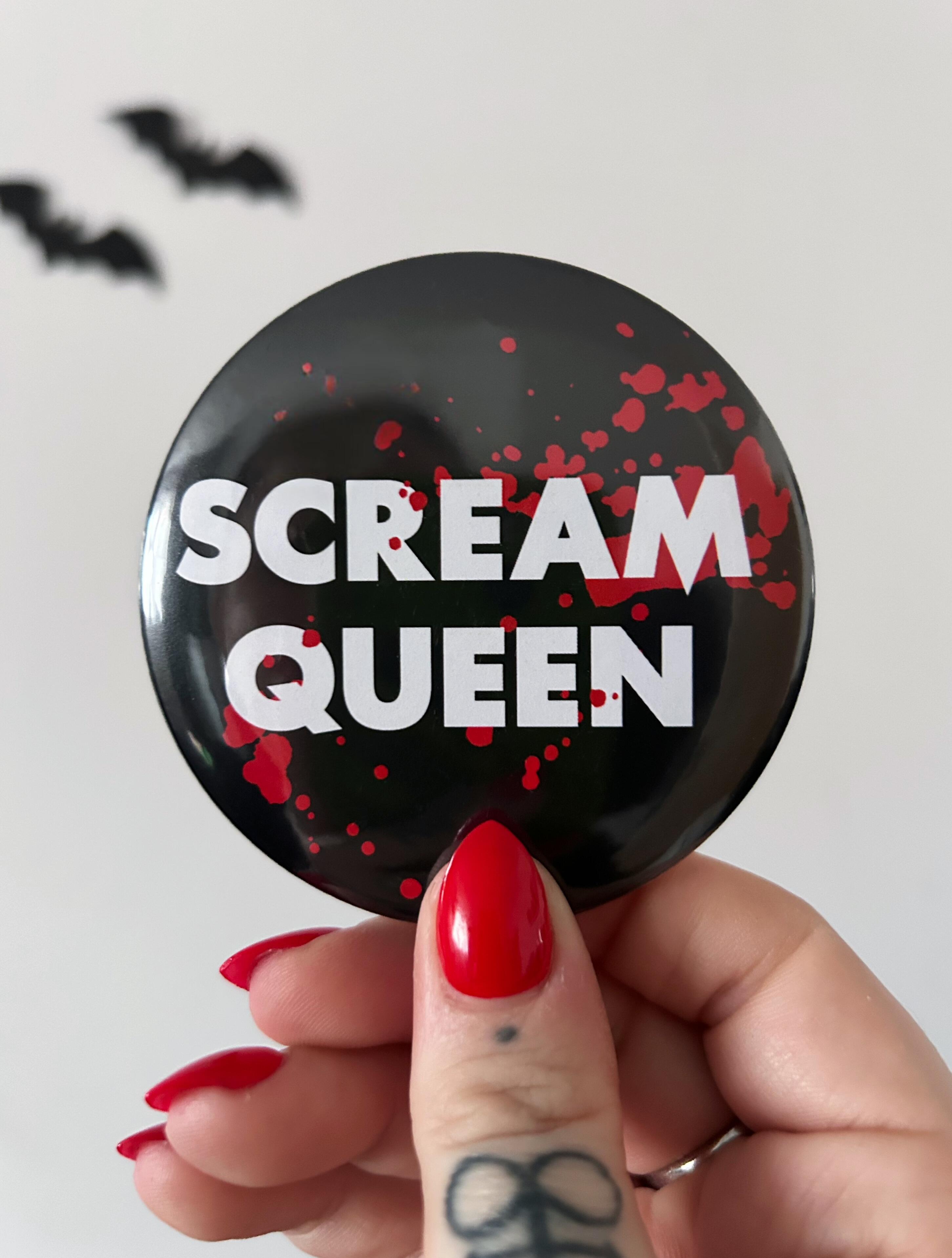 Scream queen mirror