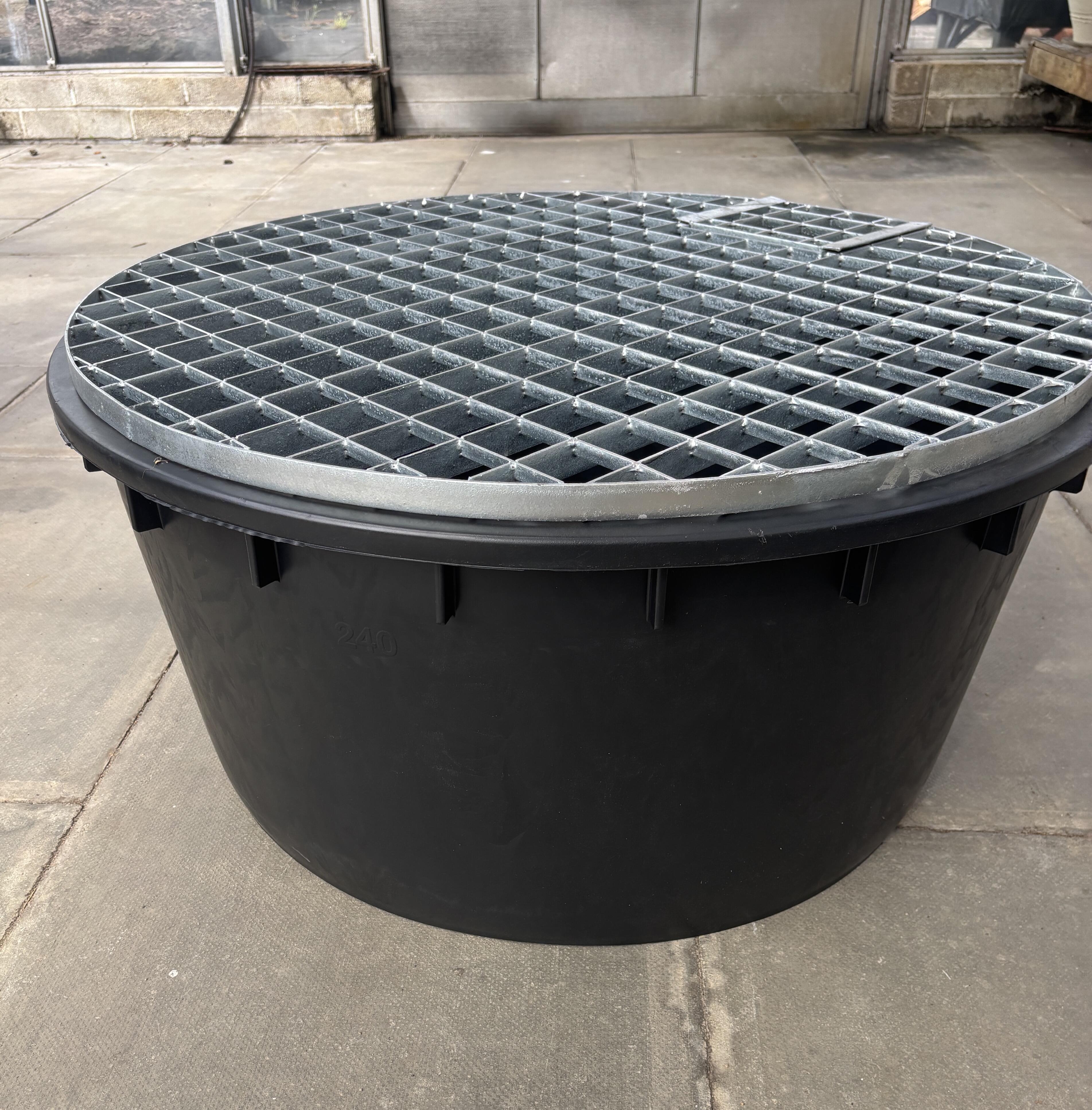 96cm x 43cm Round Water Feature Reservoir including a strong Galvanised ...