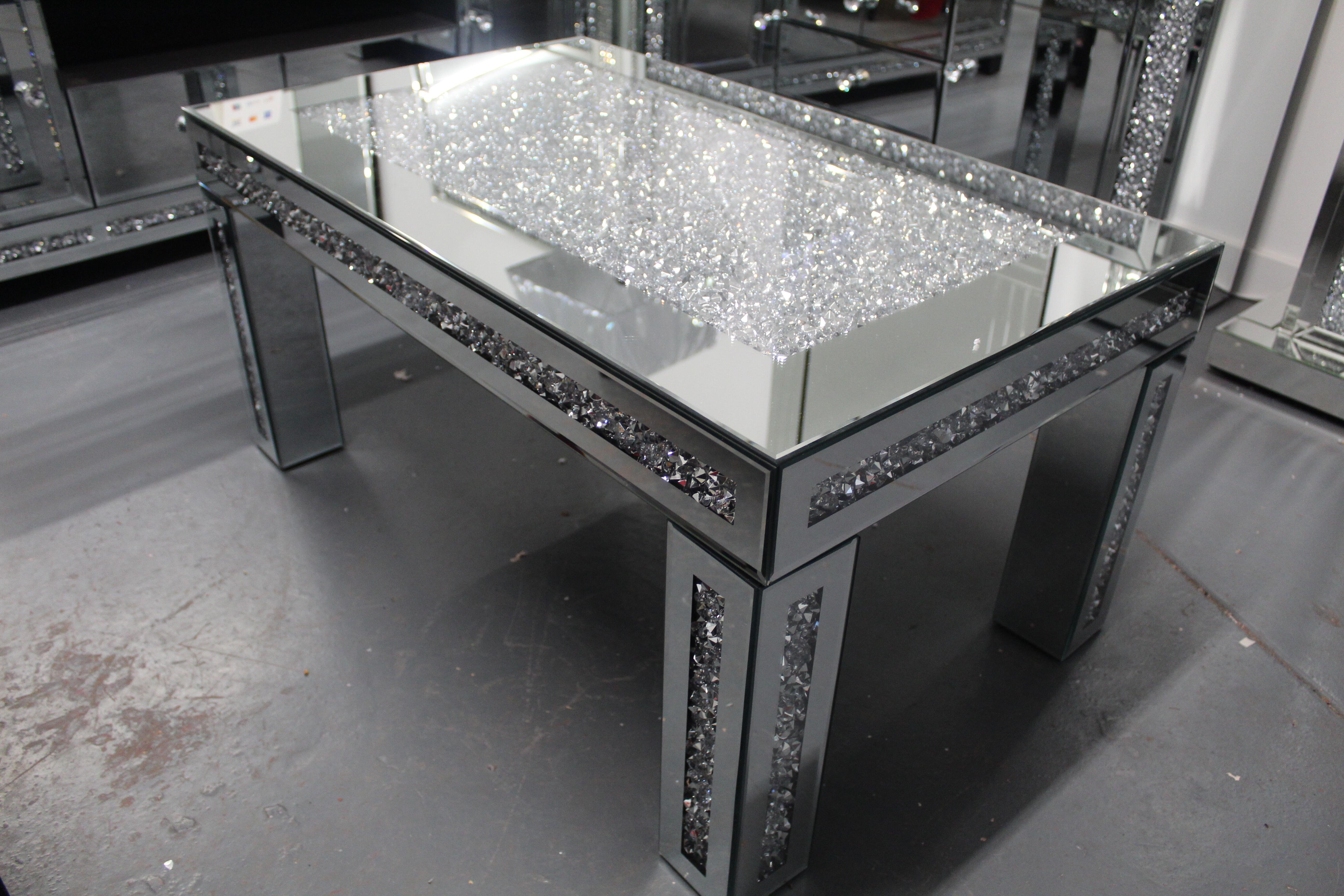 Crushed diamond Mirrored coffee table