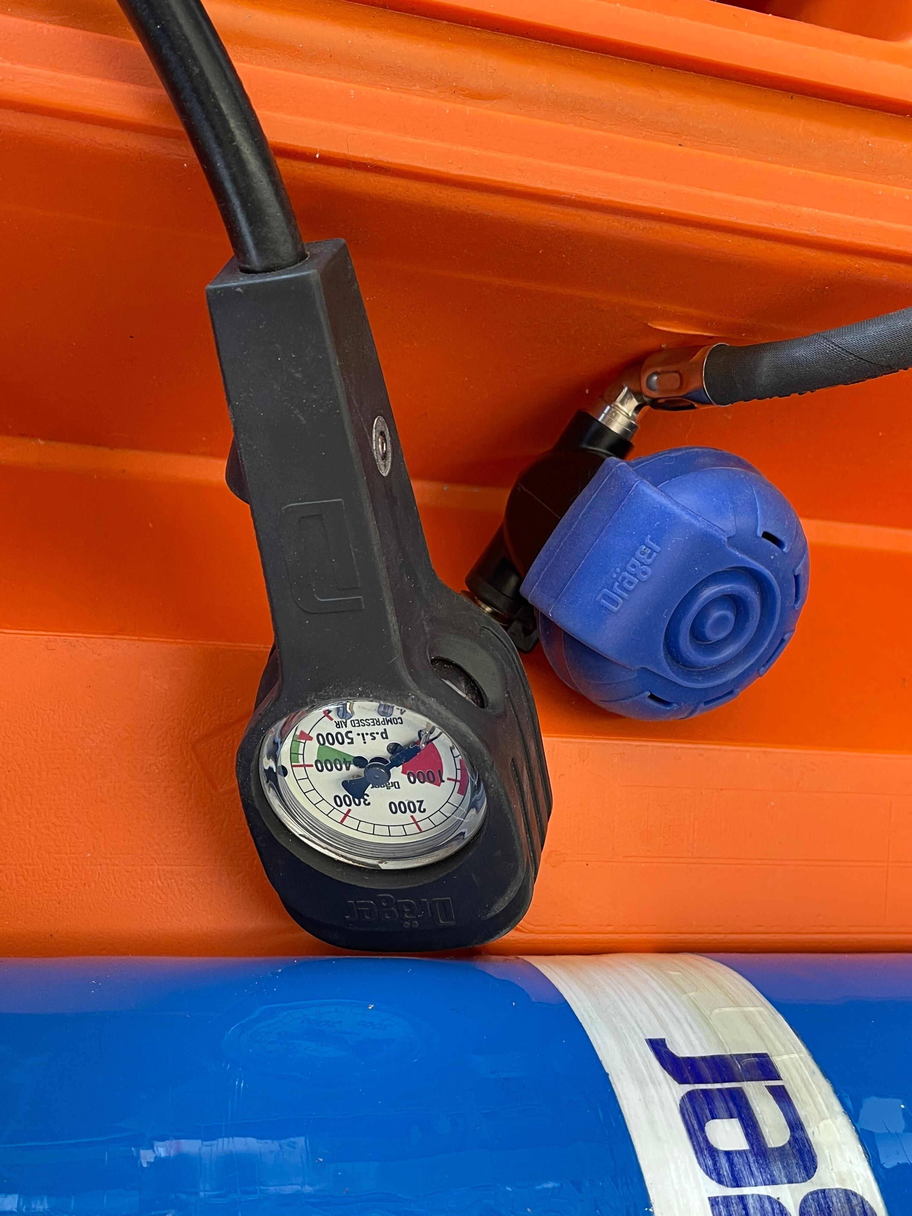 Drager SCBA Airboss Evolution PSS100 series W/ Acessories