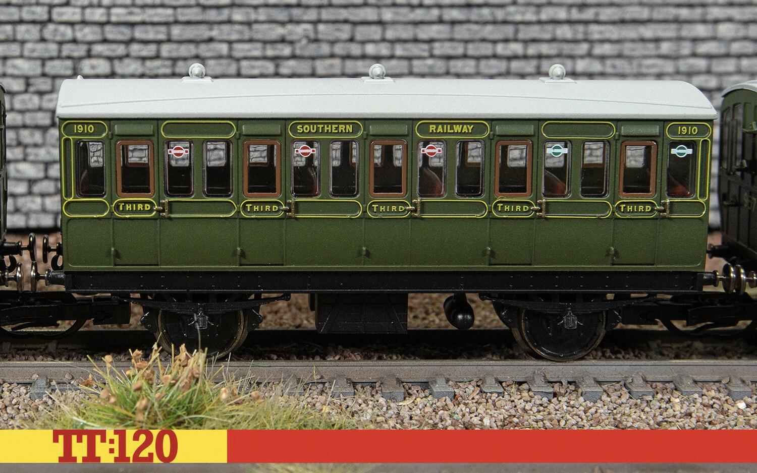 Hornby TT4052 SR 4 Wheel Coach 3rd Class