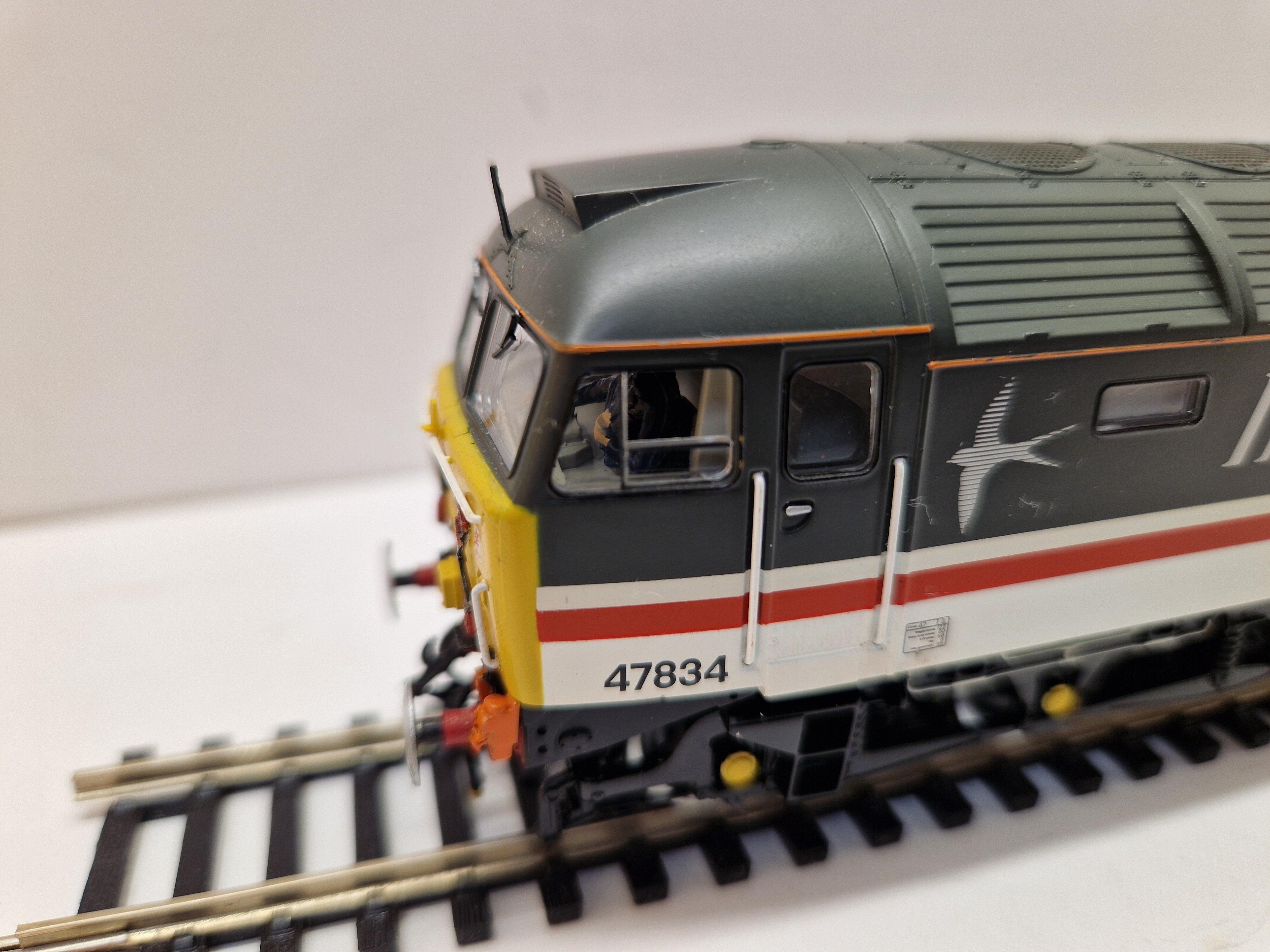 Bachmann Branchline 32-815 Class 47 47834 Fire Fly BR InterCity (Swallow)
