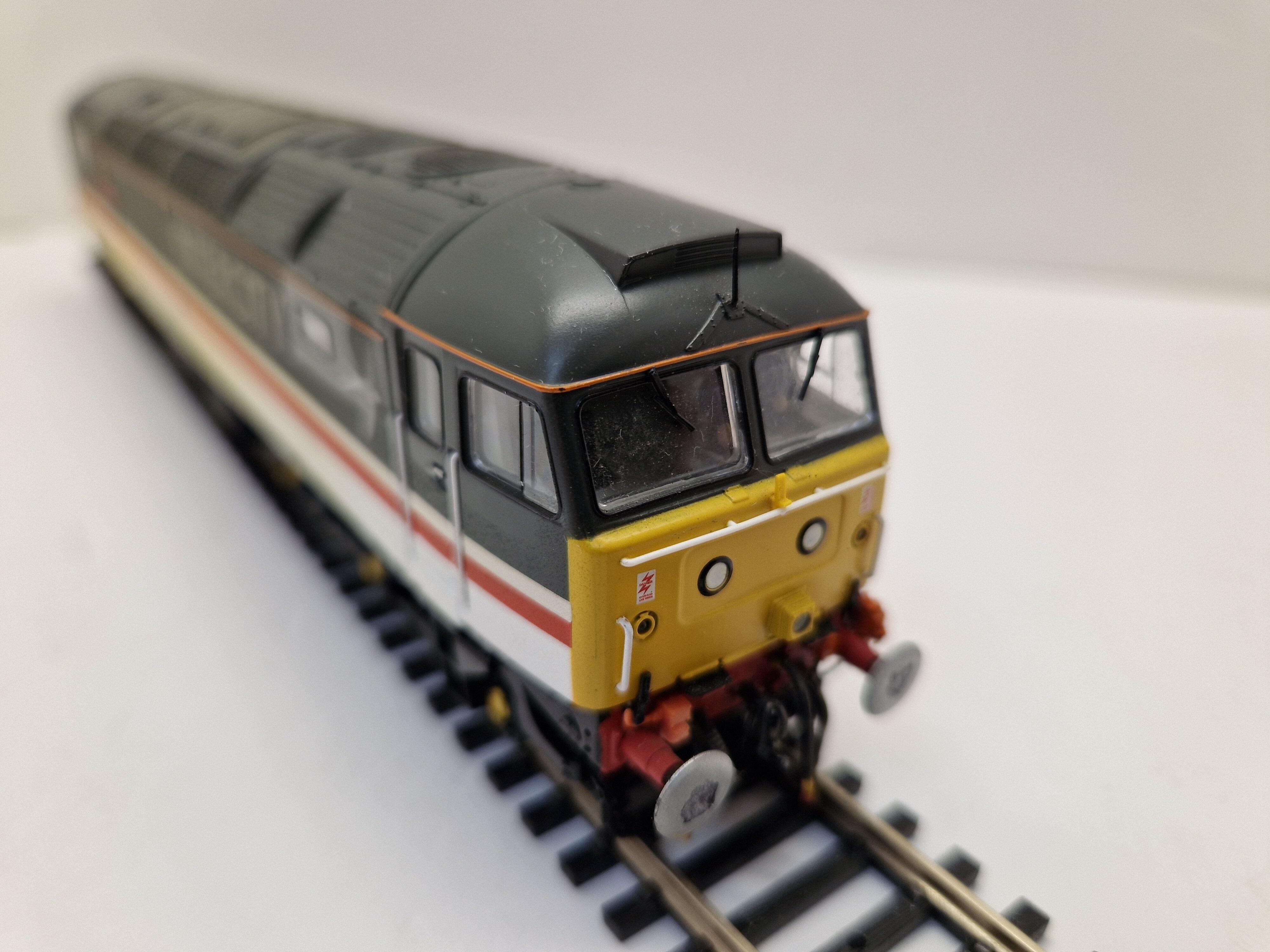 Bachmann 32-815 Class 47 renamed 47703 The Queen Mother BR Intercity ...