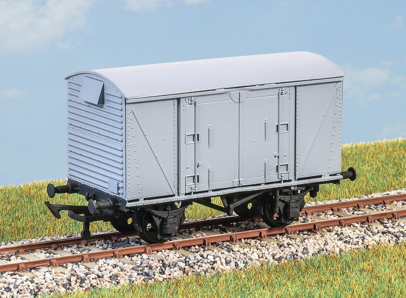 PC41 PARKSIDE-R/Stock Kit-OO/HO-BR 12 Ton Van Vanwide