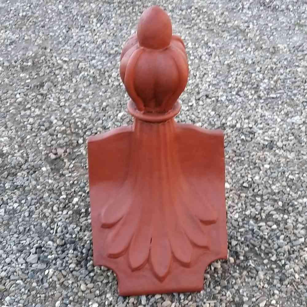 Column coronation crest ridge finial