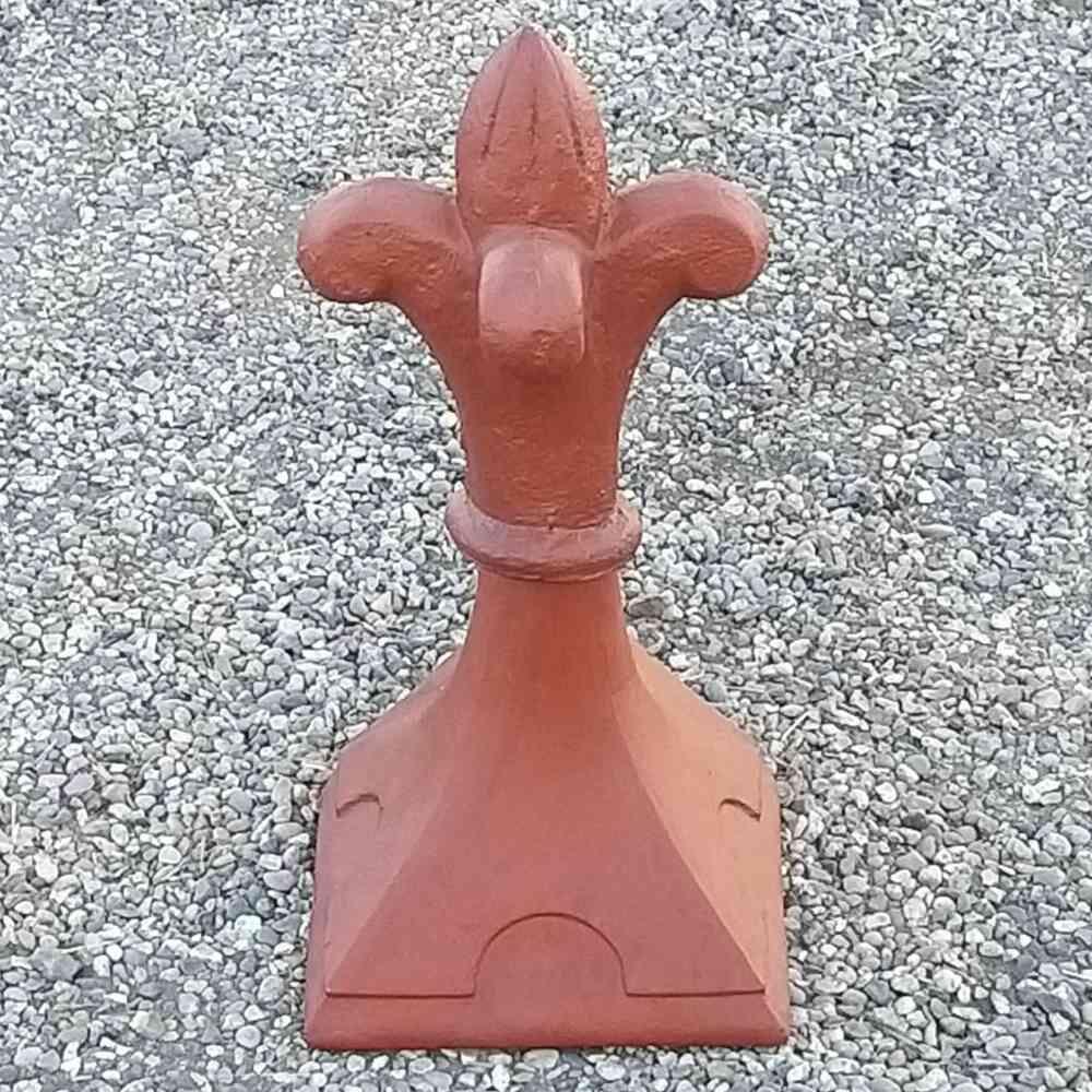 RD omega block end old fleur finial