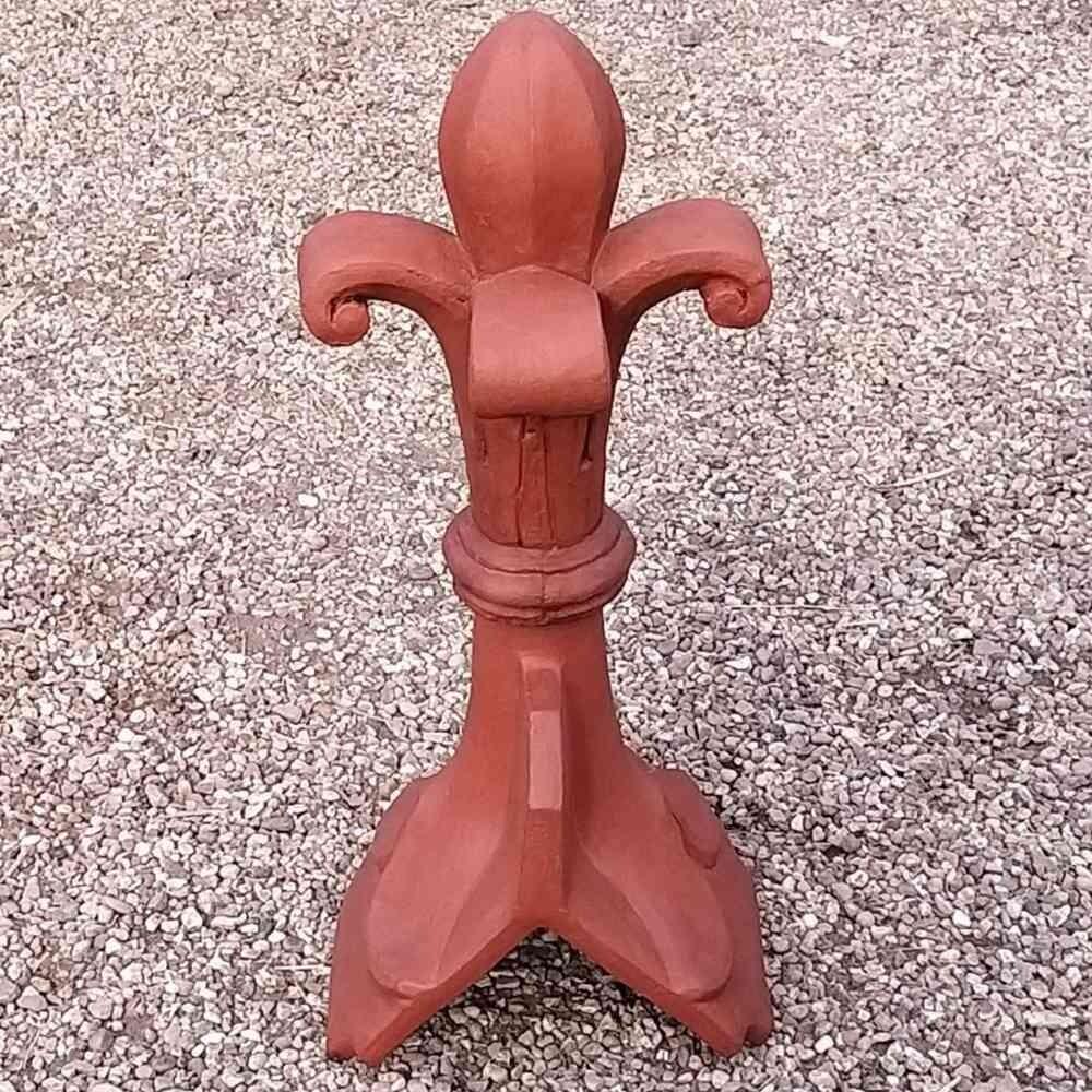 Gable end spike fleur roof finial