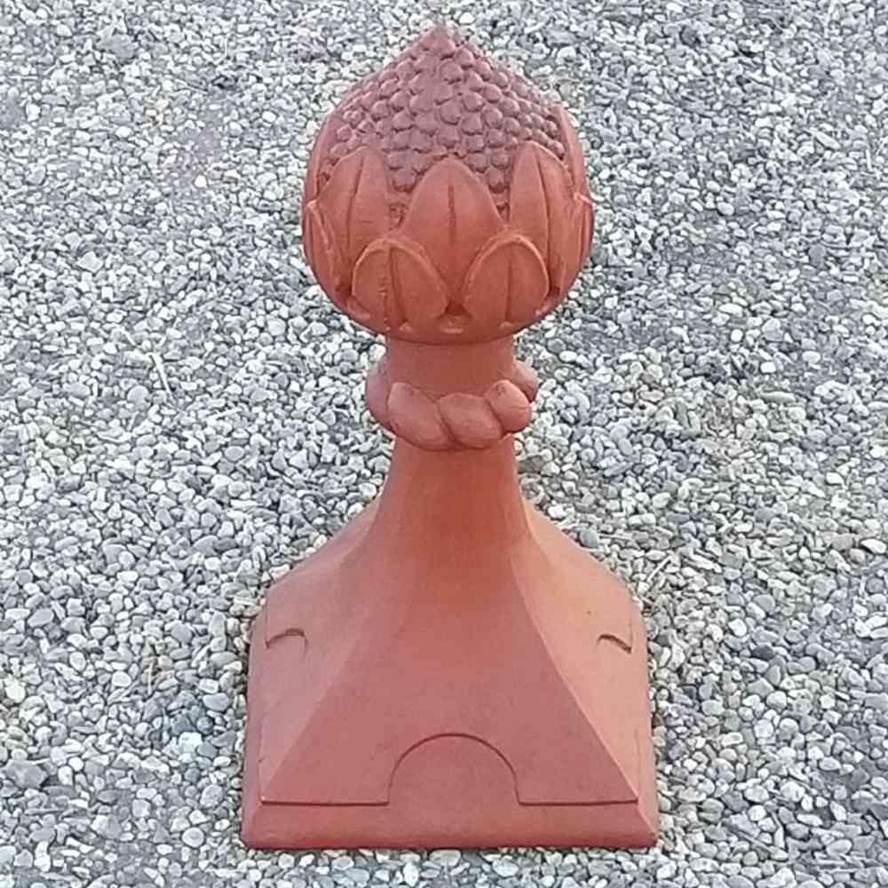 RD omega block end grape ridge finial
