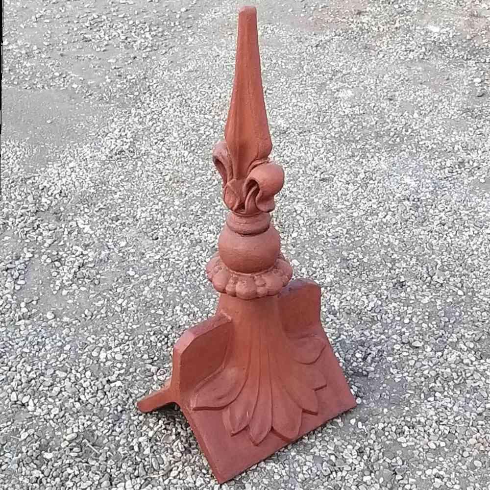 Seven leaf spire roof finial