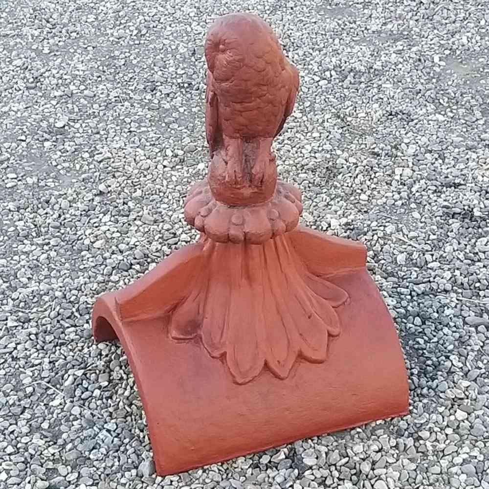 Half round small owl finial