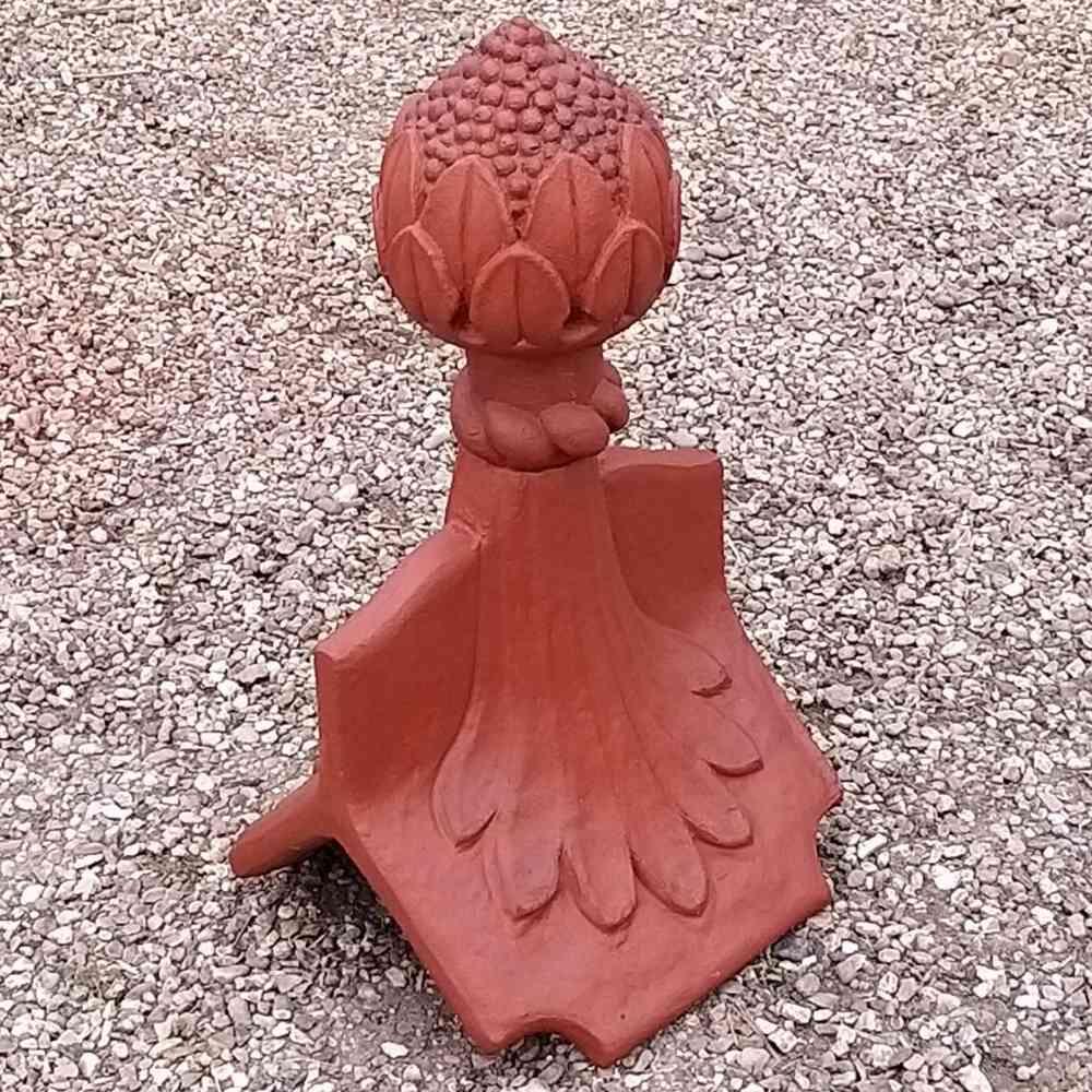 Column grape roof finial