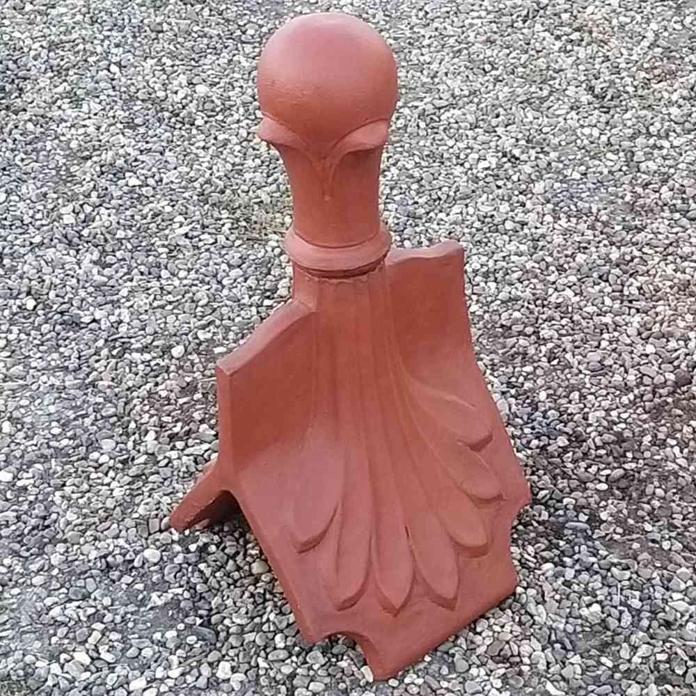 Column ball 4 leaf ridge finial