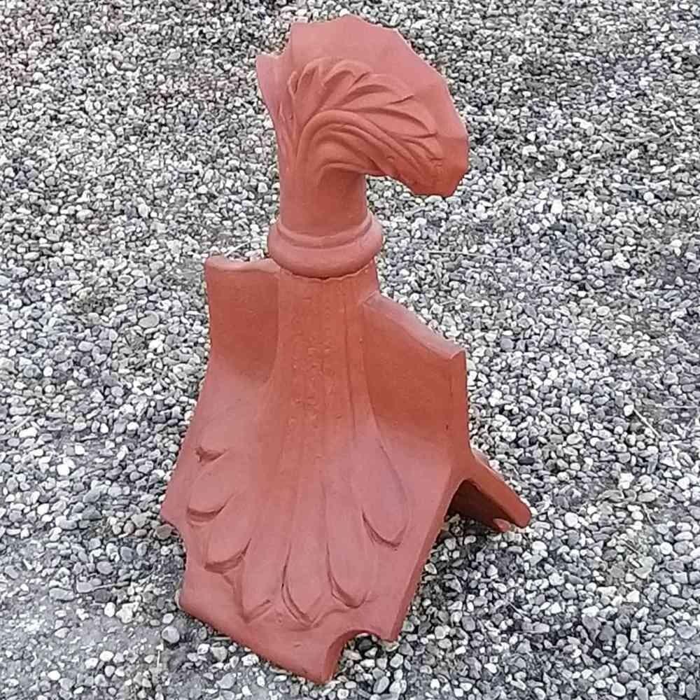 Column curved leaf roof finial