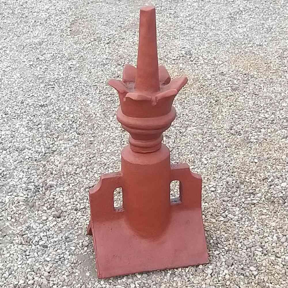 Double arch crown roof finial