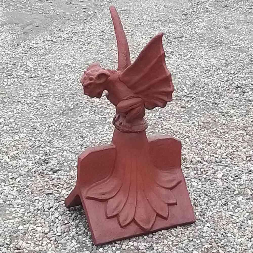 Seven leaf winged gargoyle ridge finial