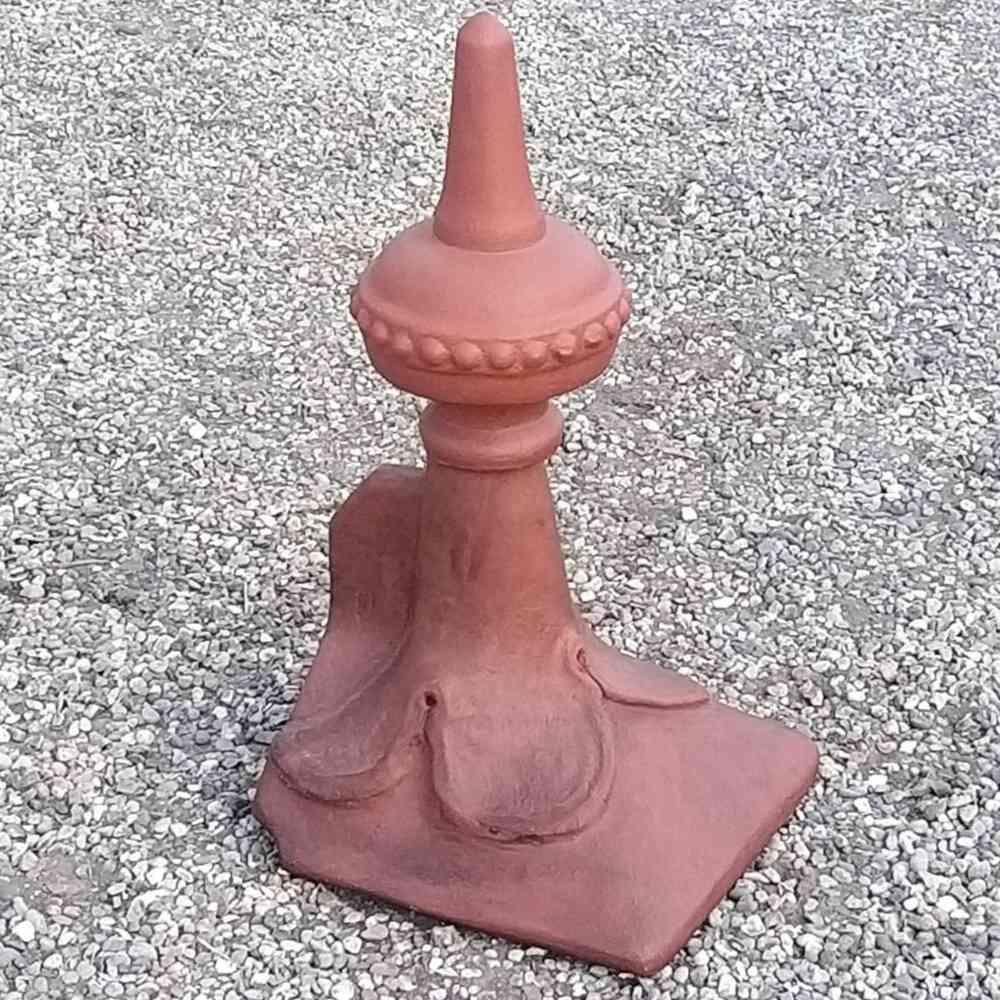 Block end angled topper roof finial